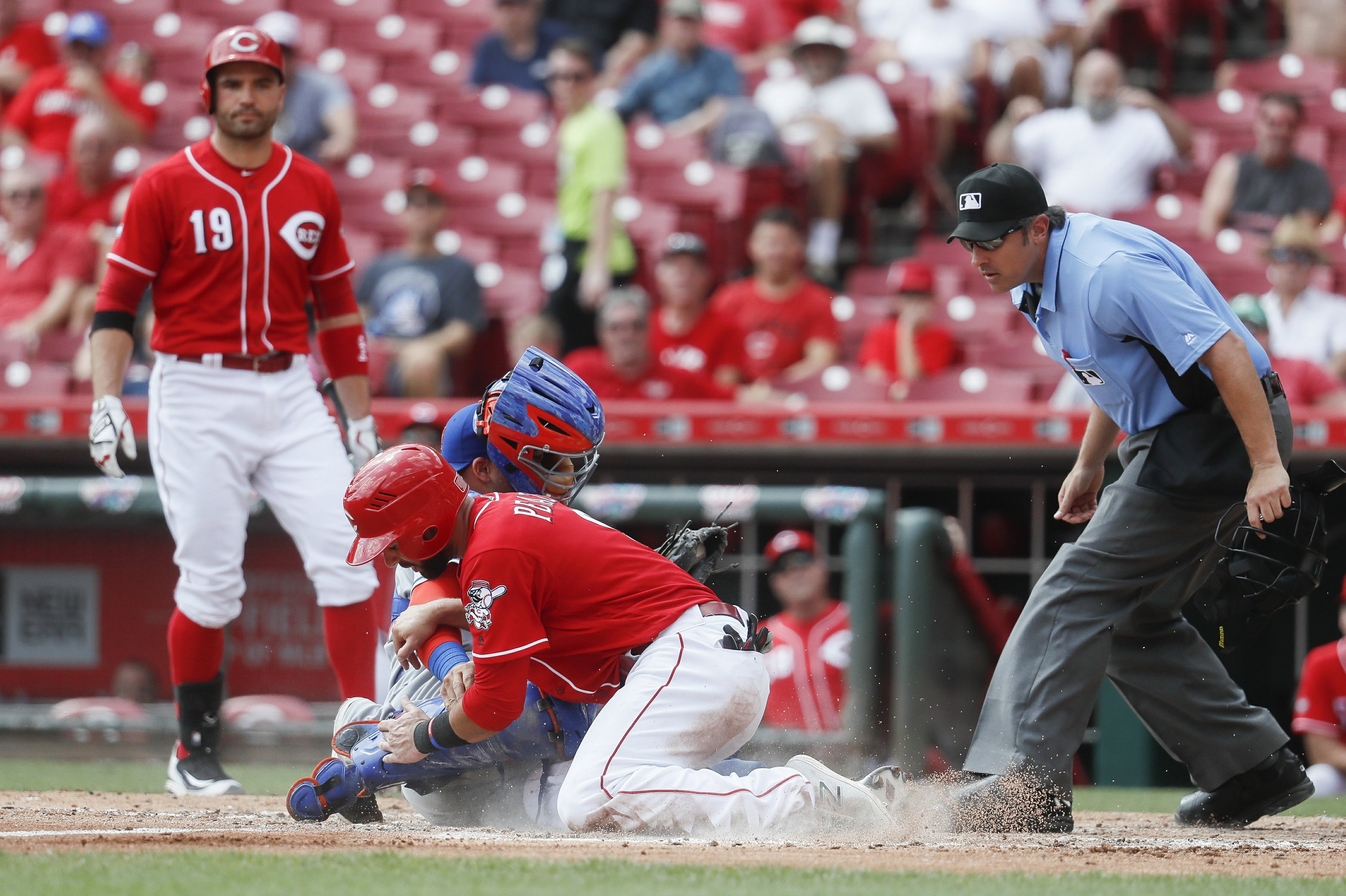 Reds lose 14th in a row to Mets, swept again | AP News