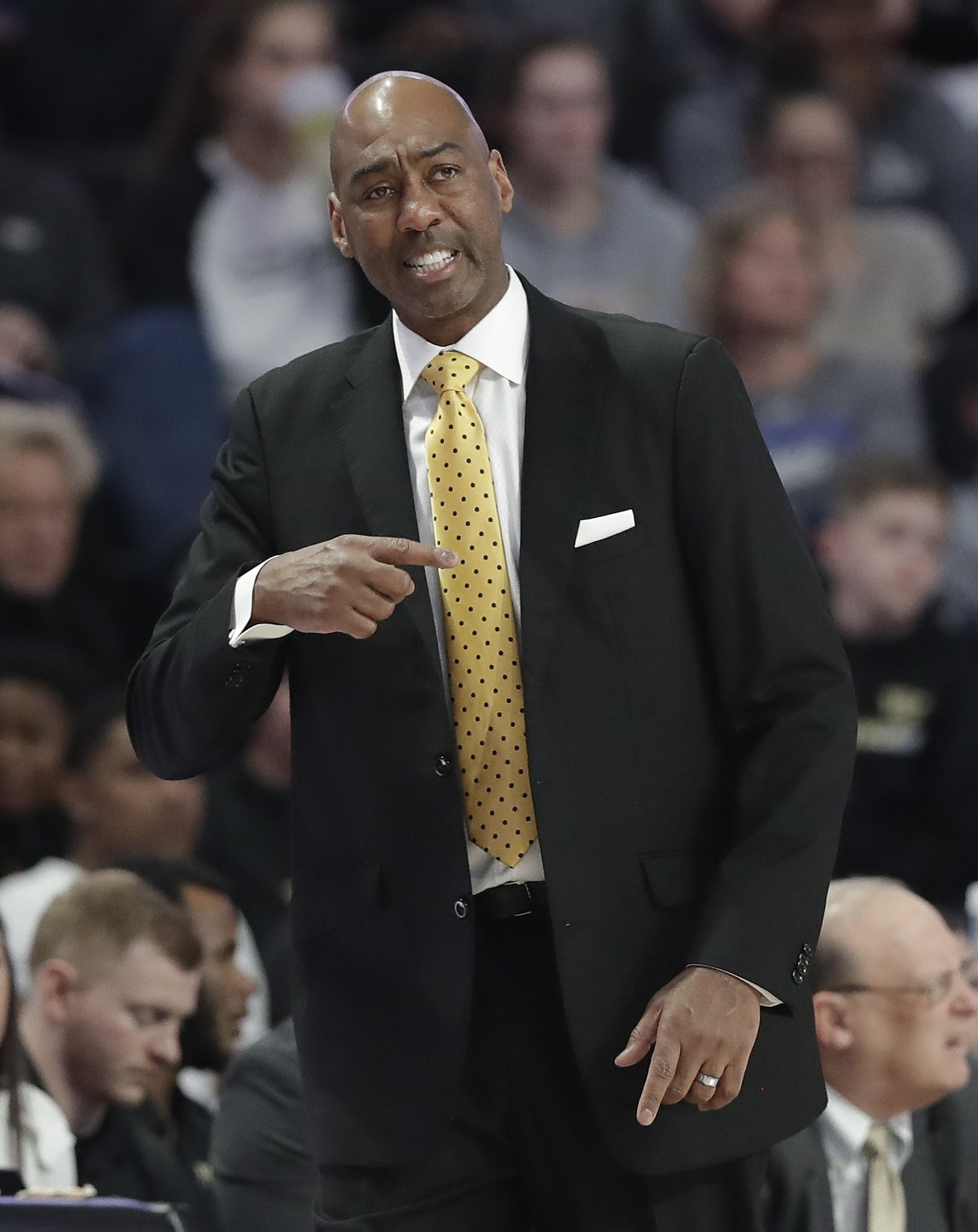 Manning looks for answers during another tough year for Wake | AP News