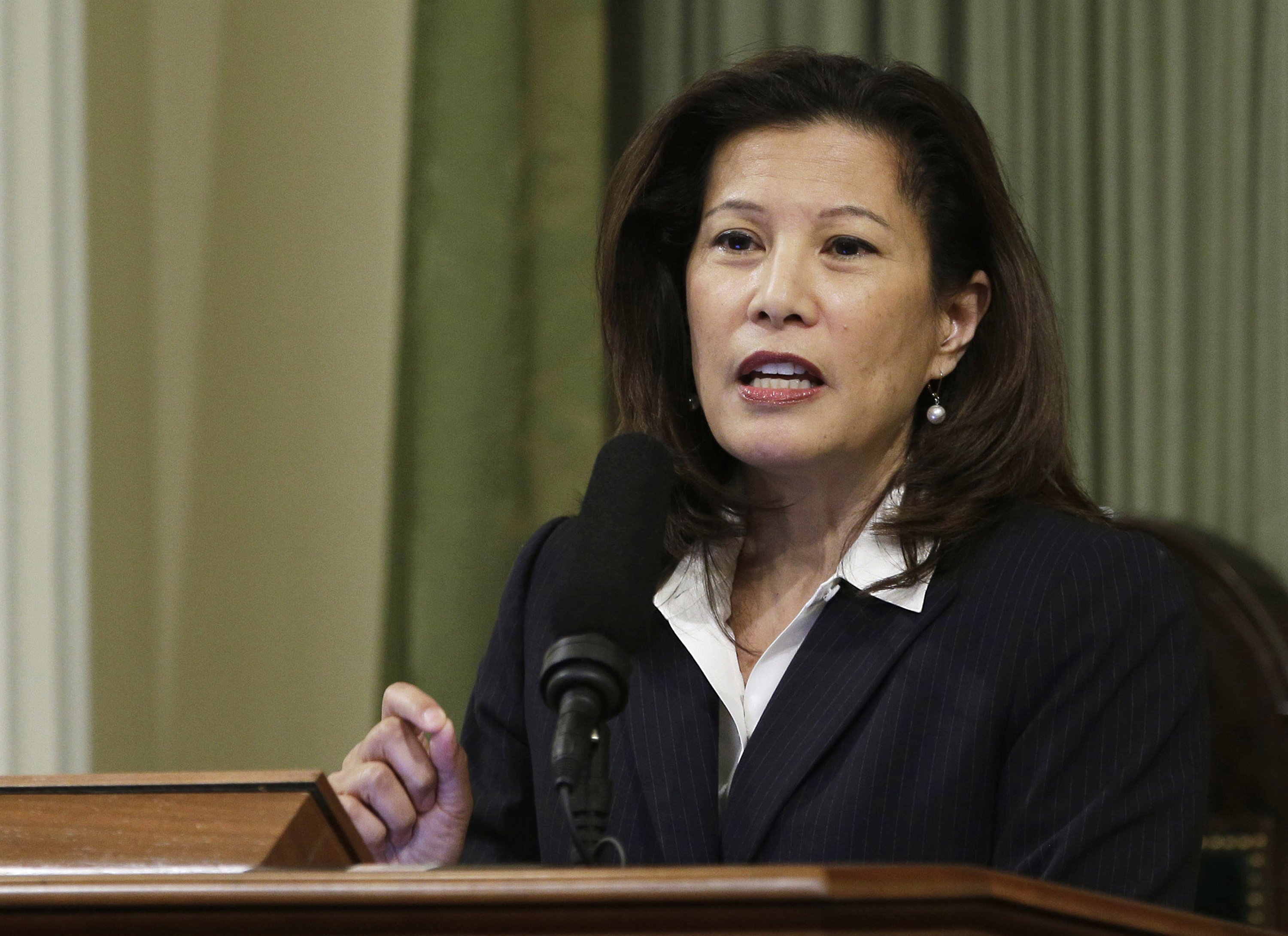 California chief justice gives up Republican Party label | AP News
