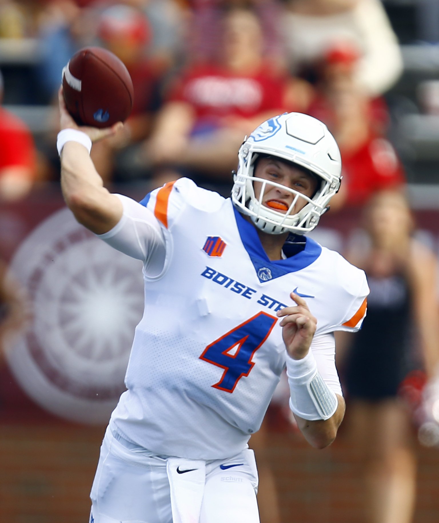 No. 20 Boise State returns home to host young UConn | AP News