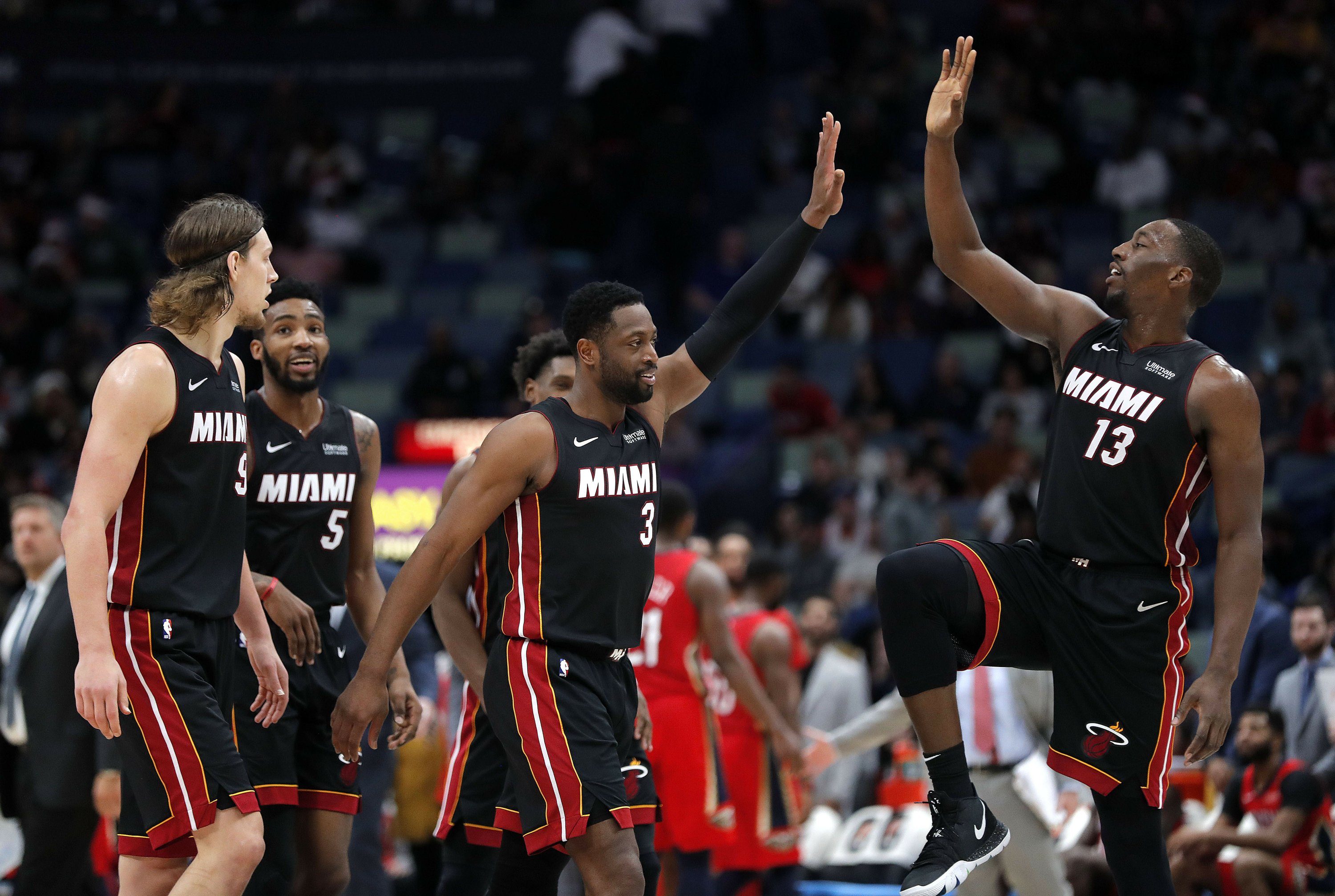 Richardson aporta 22 puntos y Heat se impone a Pelicans | AP News
