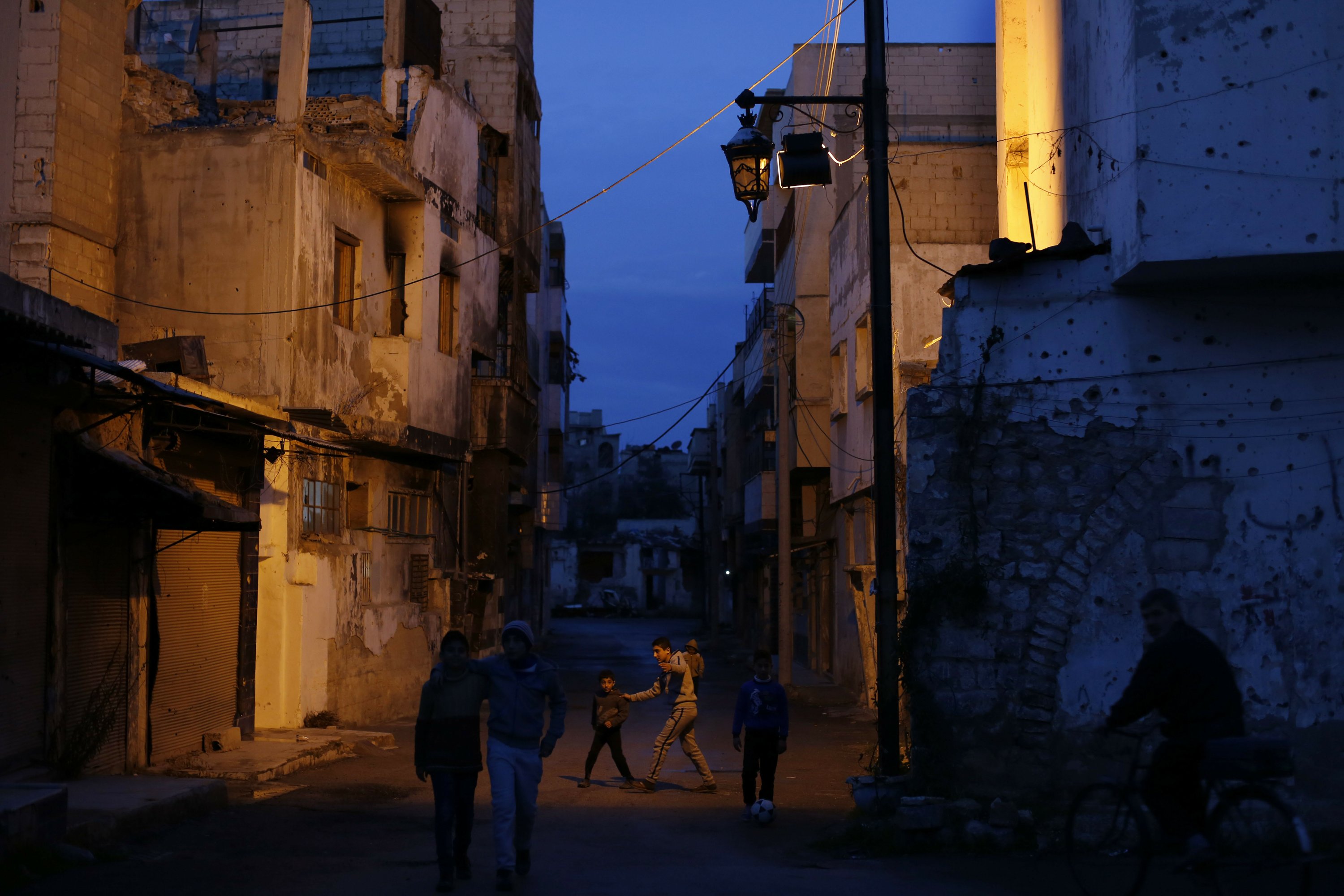 Syria starts rebuilding even as more destruction wreaked | AP News