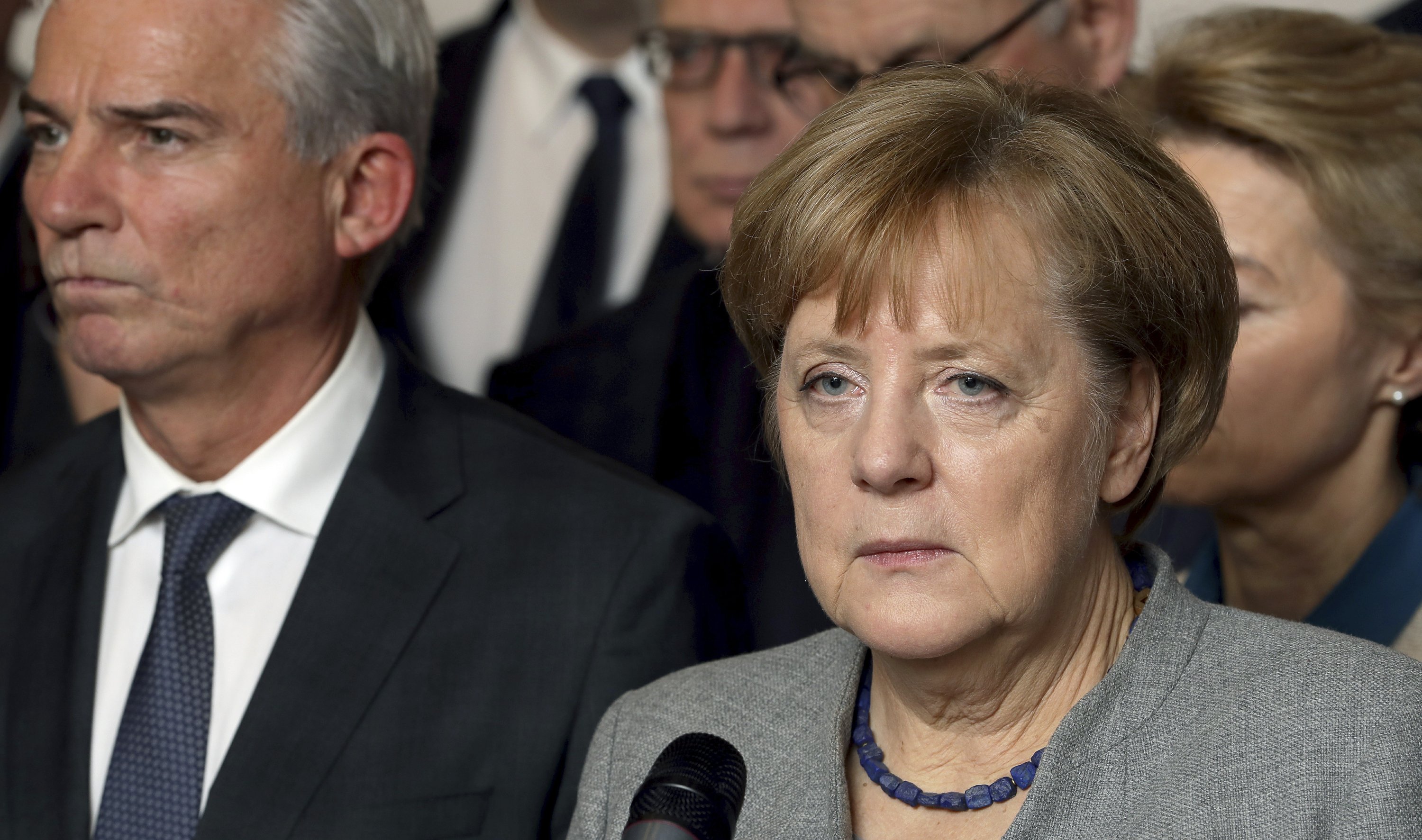 German government talks collapse; Merkel seeks to reassure | AP News