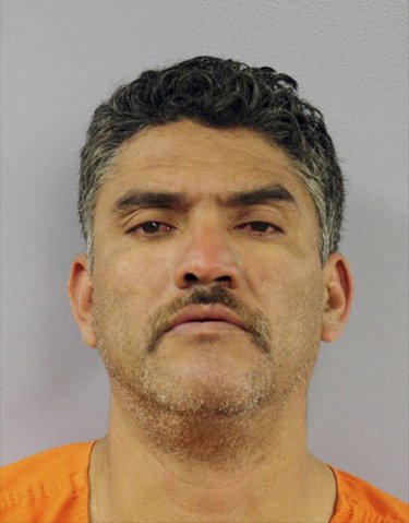 Mexican citizen, suspect in 5 deaths, found hanged in jail | AP News