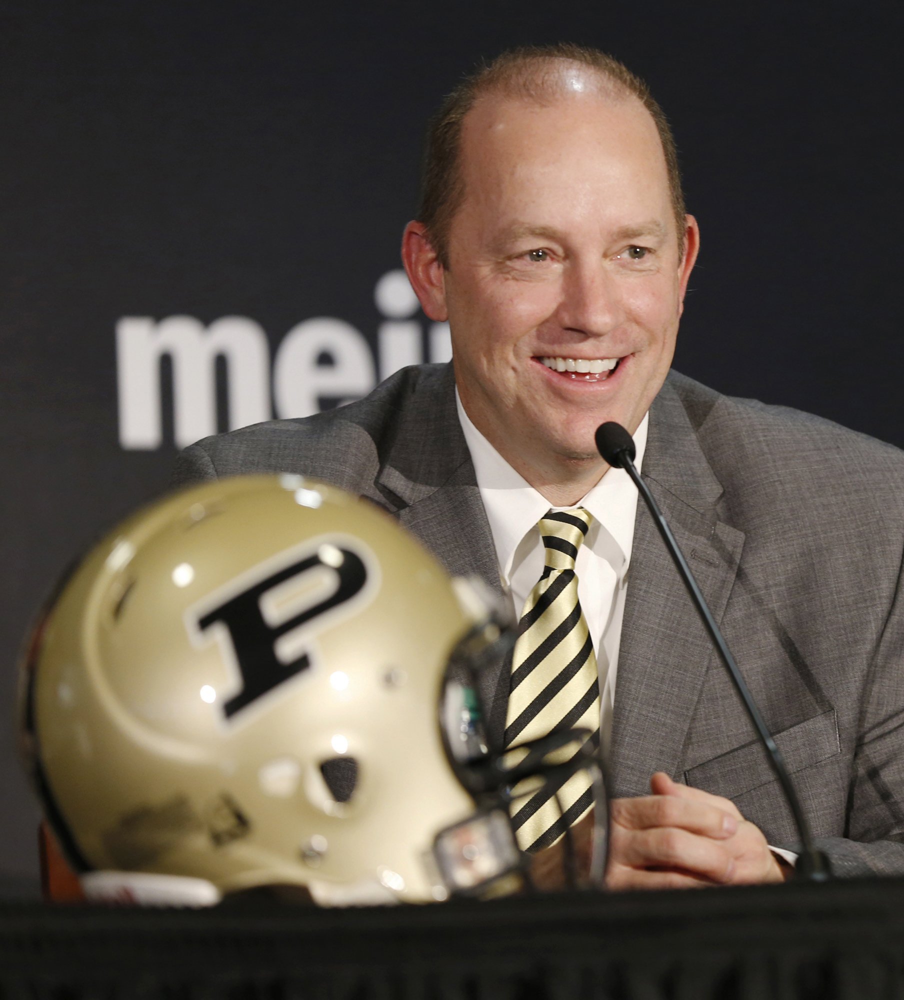 Purdue turns to Jeff Brohm to end woes, jazz up program | AP News