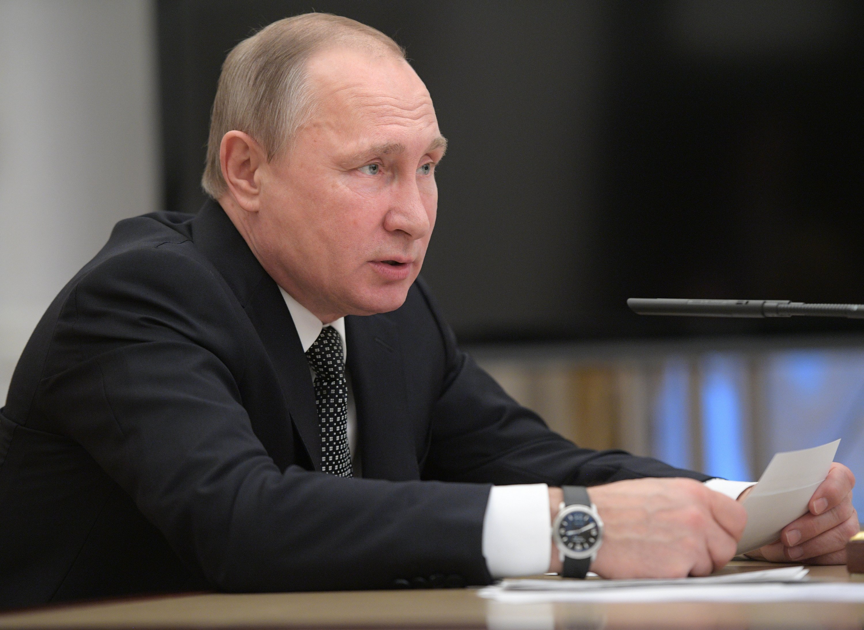 Glencore Qatari Fund Buy 19 5 Percent In Russia s Rosneft AP News glencore-qatari-fund-buy-19-5-percent-in-russia-s-rosneft-ap-news