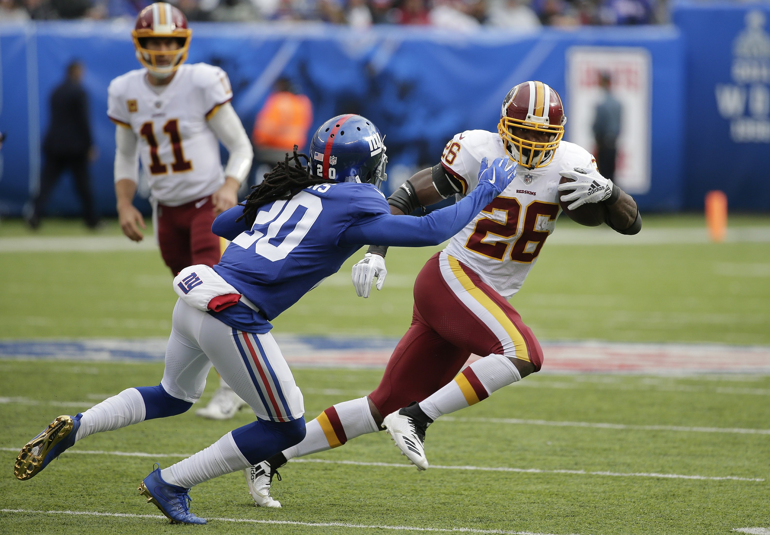 Giants' defense gave team a chance to win despite trades | AP News