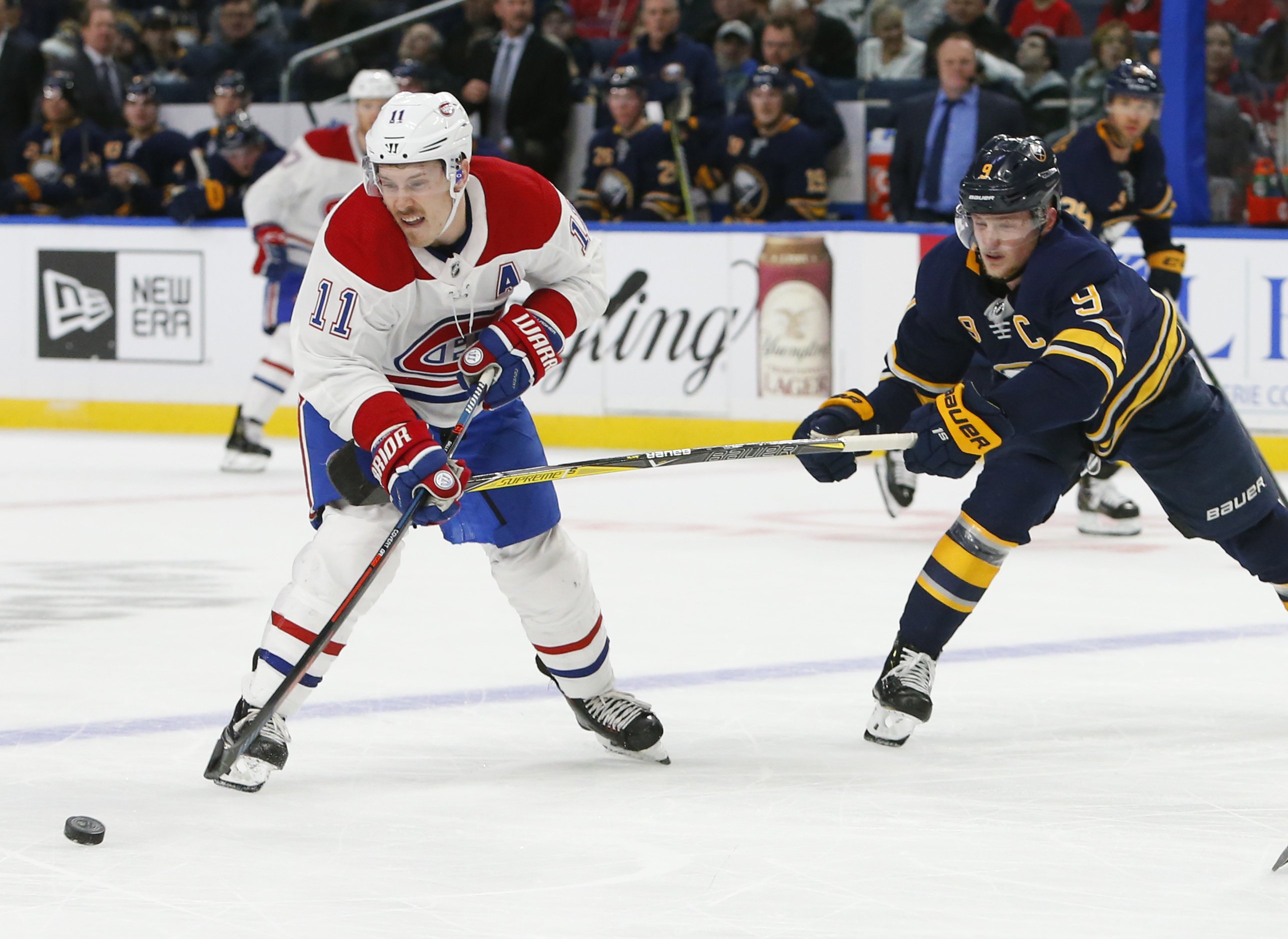 Sabres beat Canadiens 3-2 for 8th straight win | AP News
