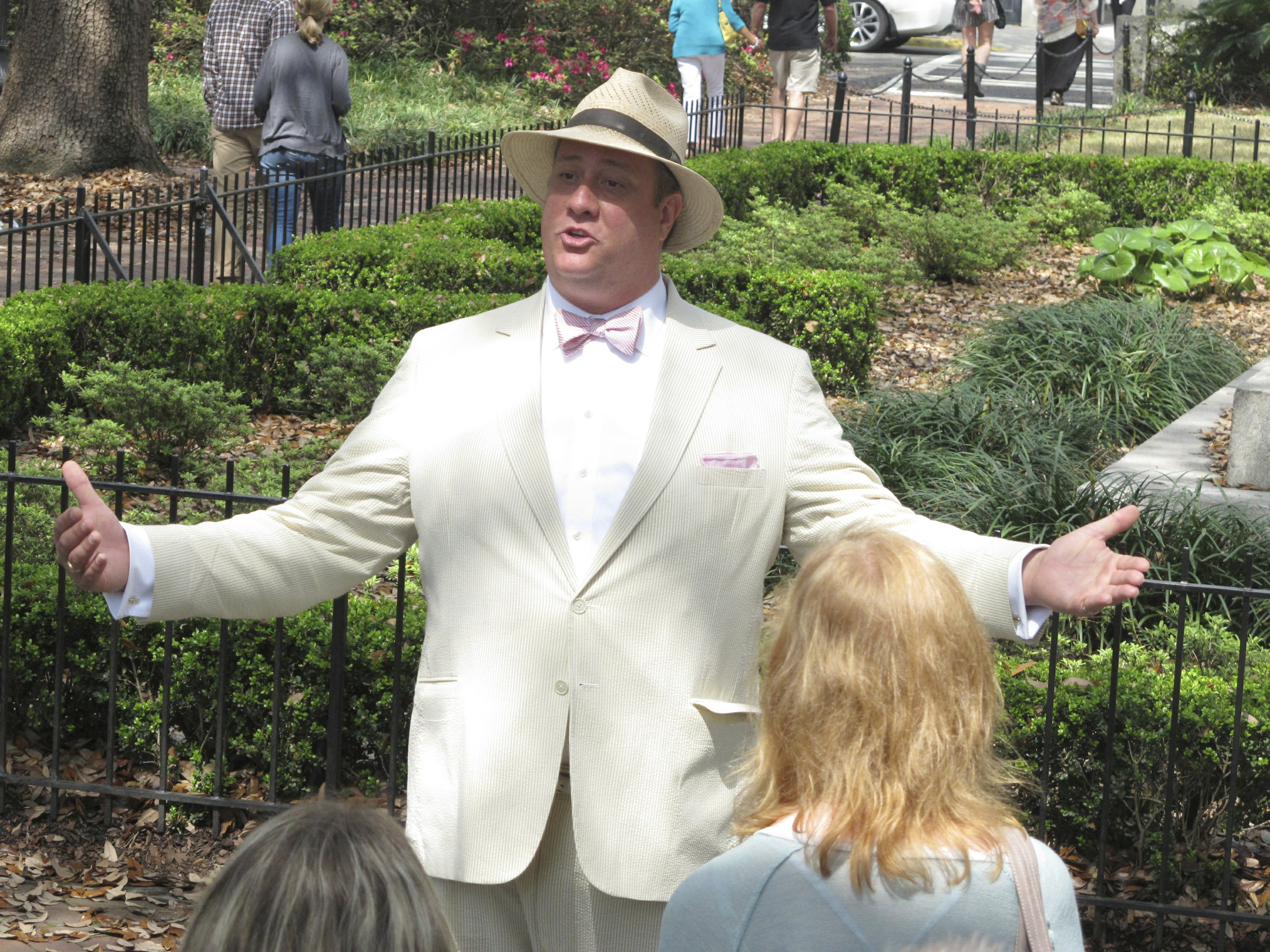 Judge: License law violated speech rights of Georgia guides | AP News