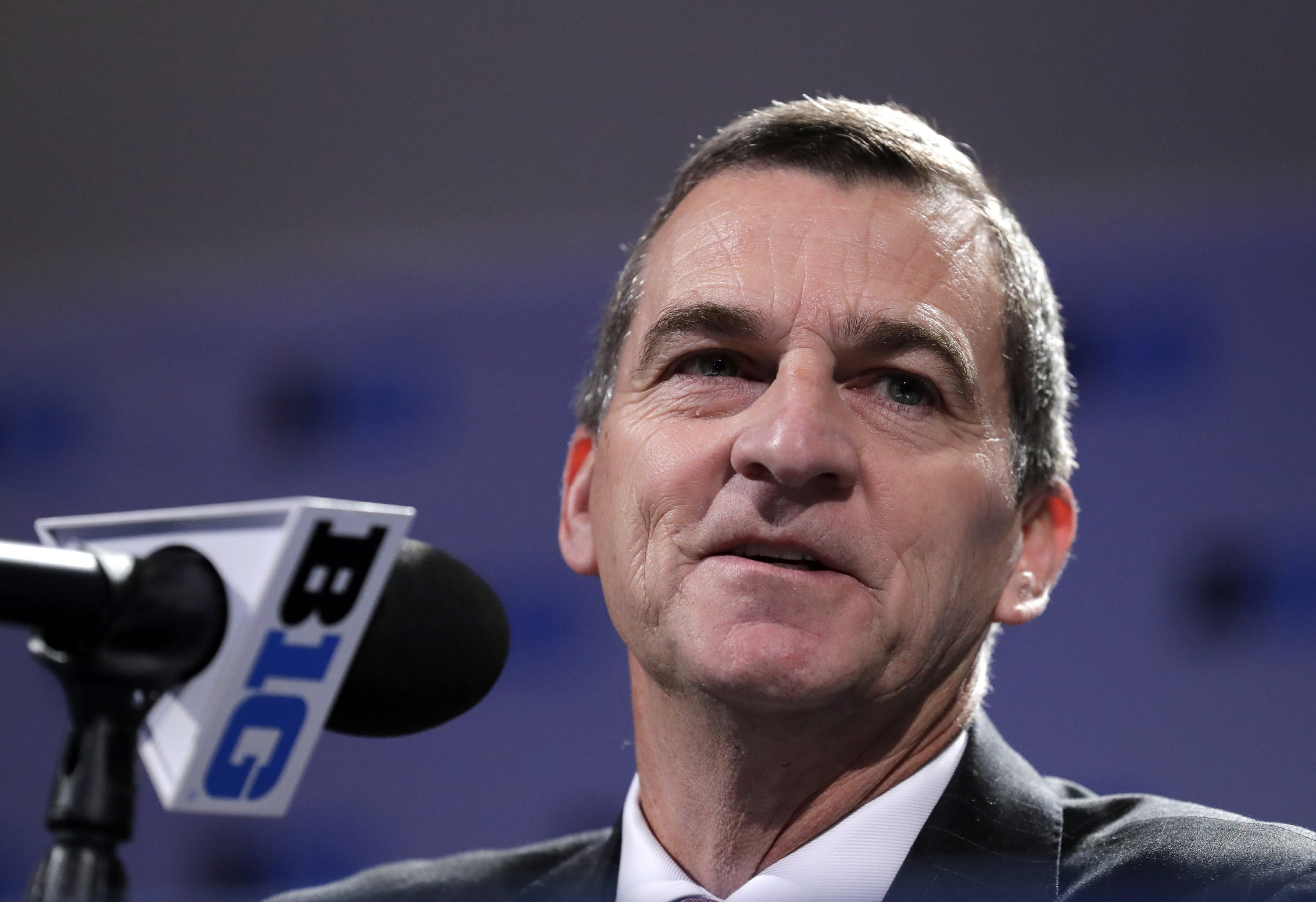 Big Ten's Delany: 'Storm clouds' hang over college sports | AP News