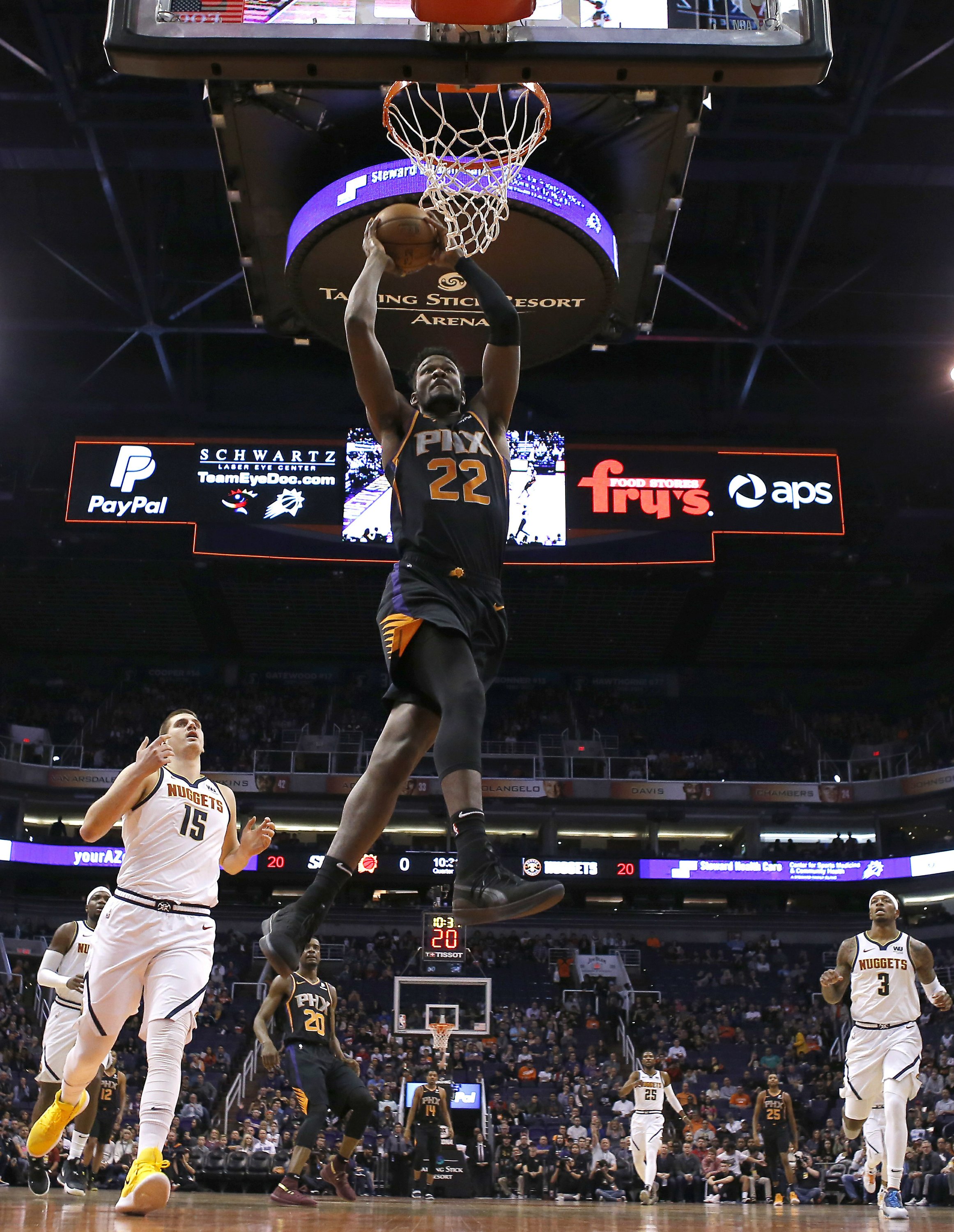 Oubre y Ayton guían a Suns en triunfo sobre Nuggets 102-93 | AP News