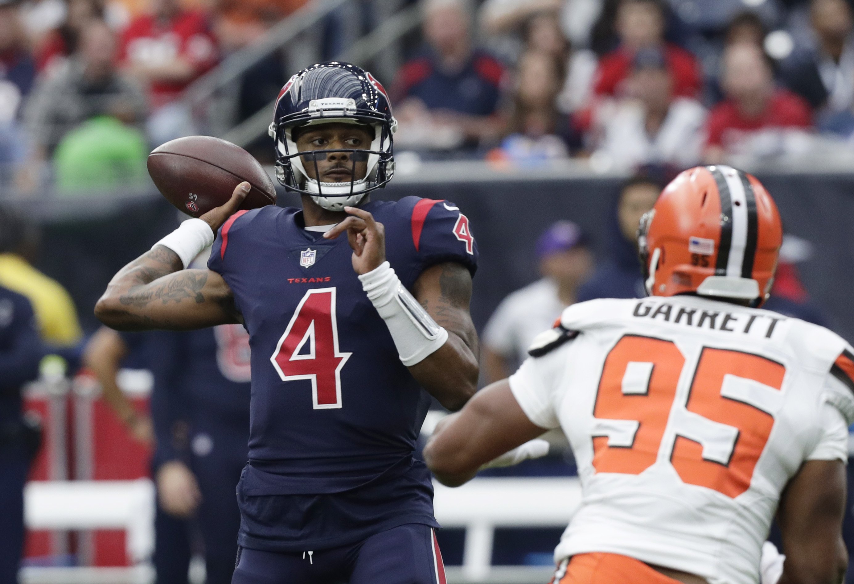 Texans get 9th straight win, 29-13, win over Browns | AP News