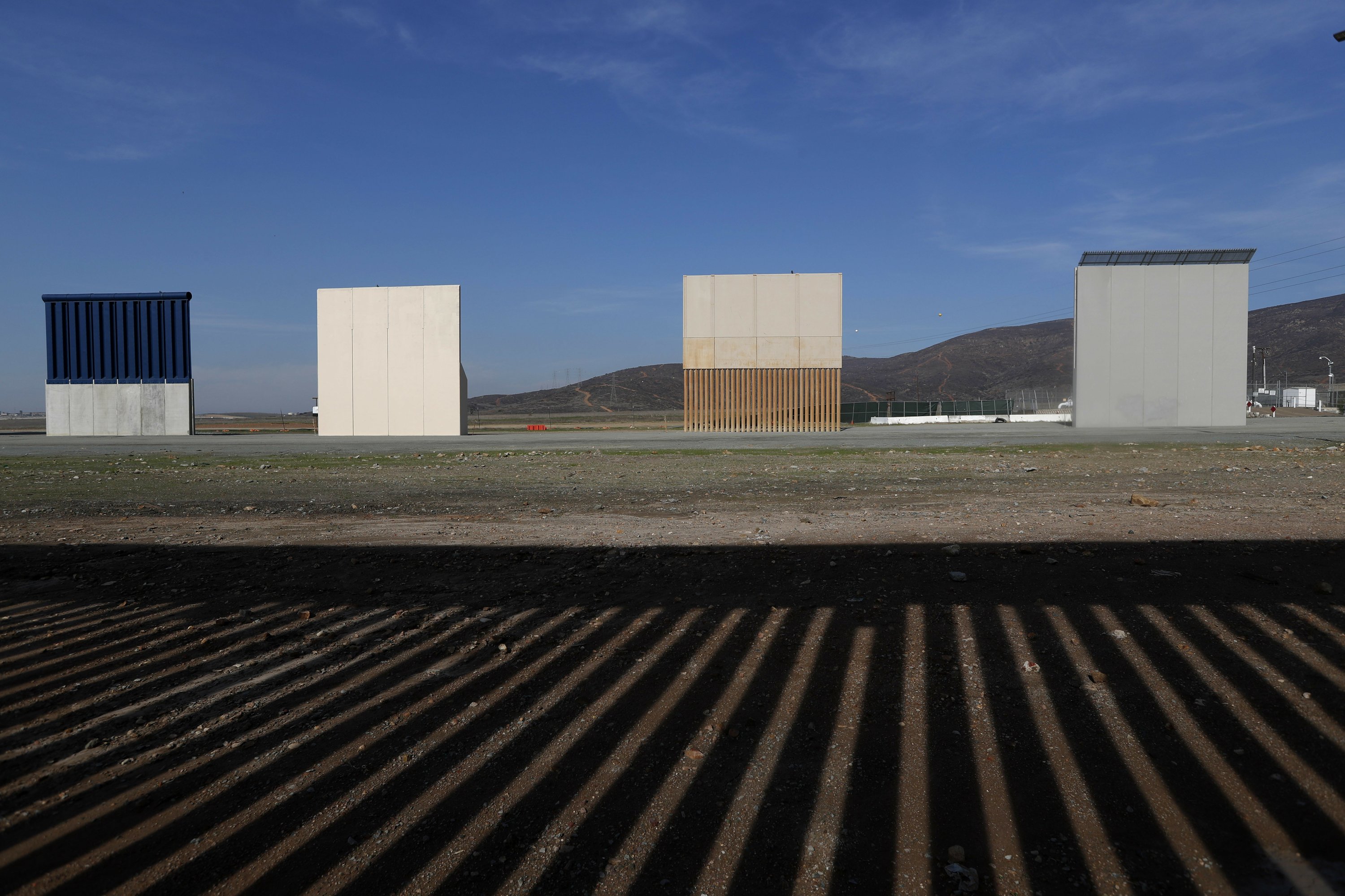 AP FACT CHECK: Trump and the disputed border crisis | AP News