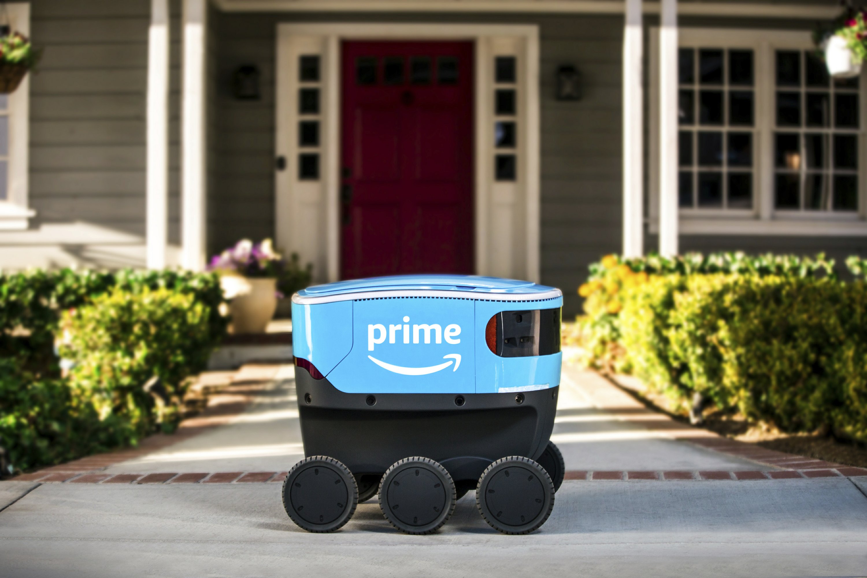 Amazon testing delivery by self-driving robots | AP News