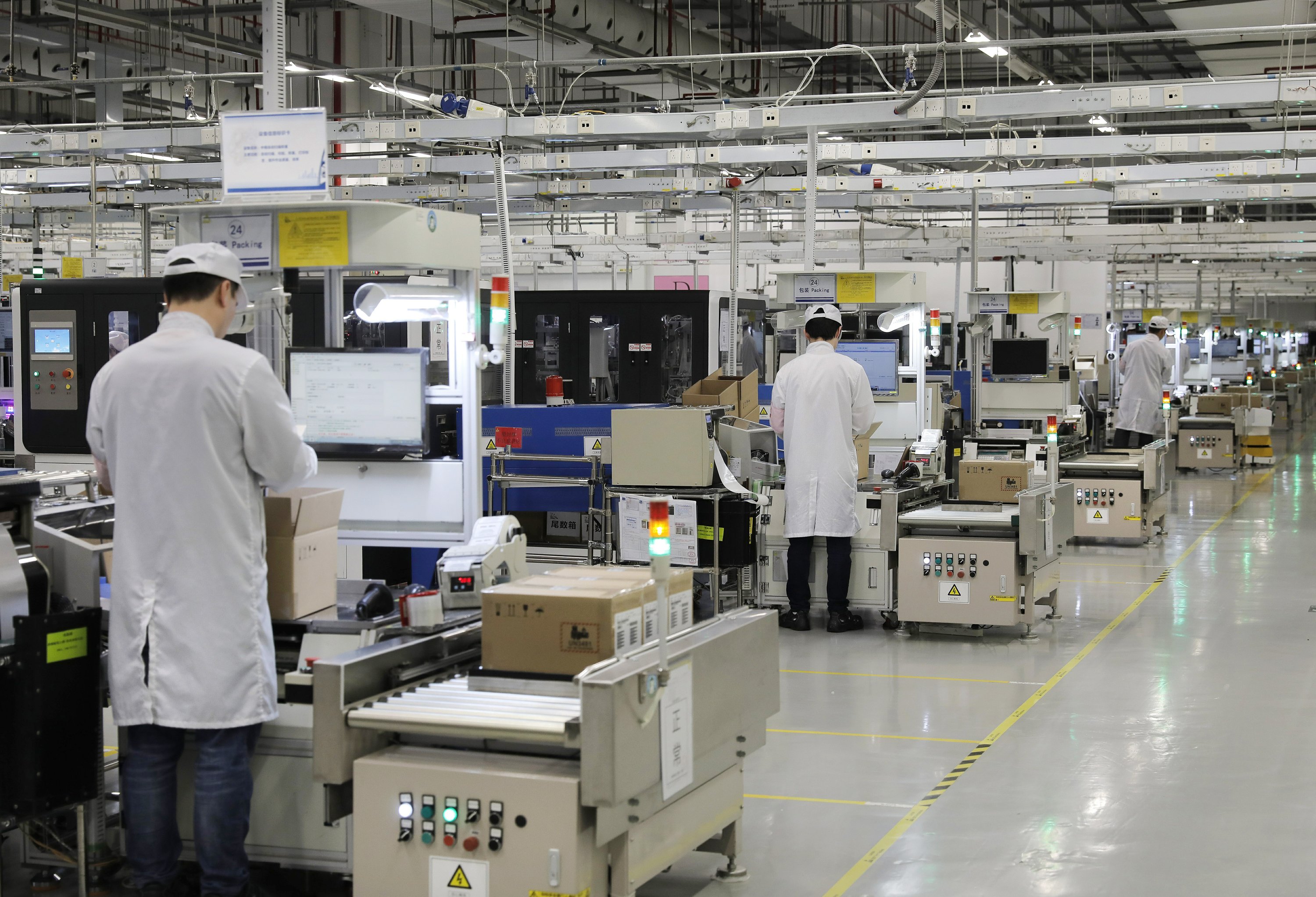 China-US row over tech giant Huawei overshadows trade talks – Eye ...