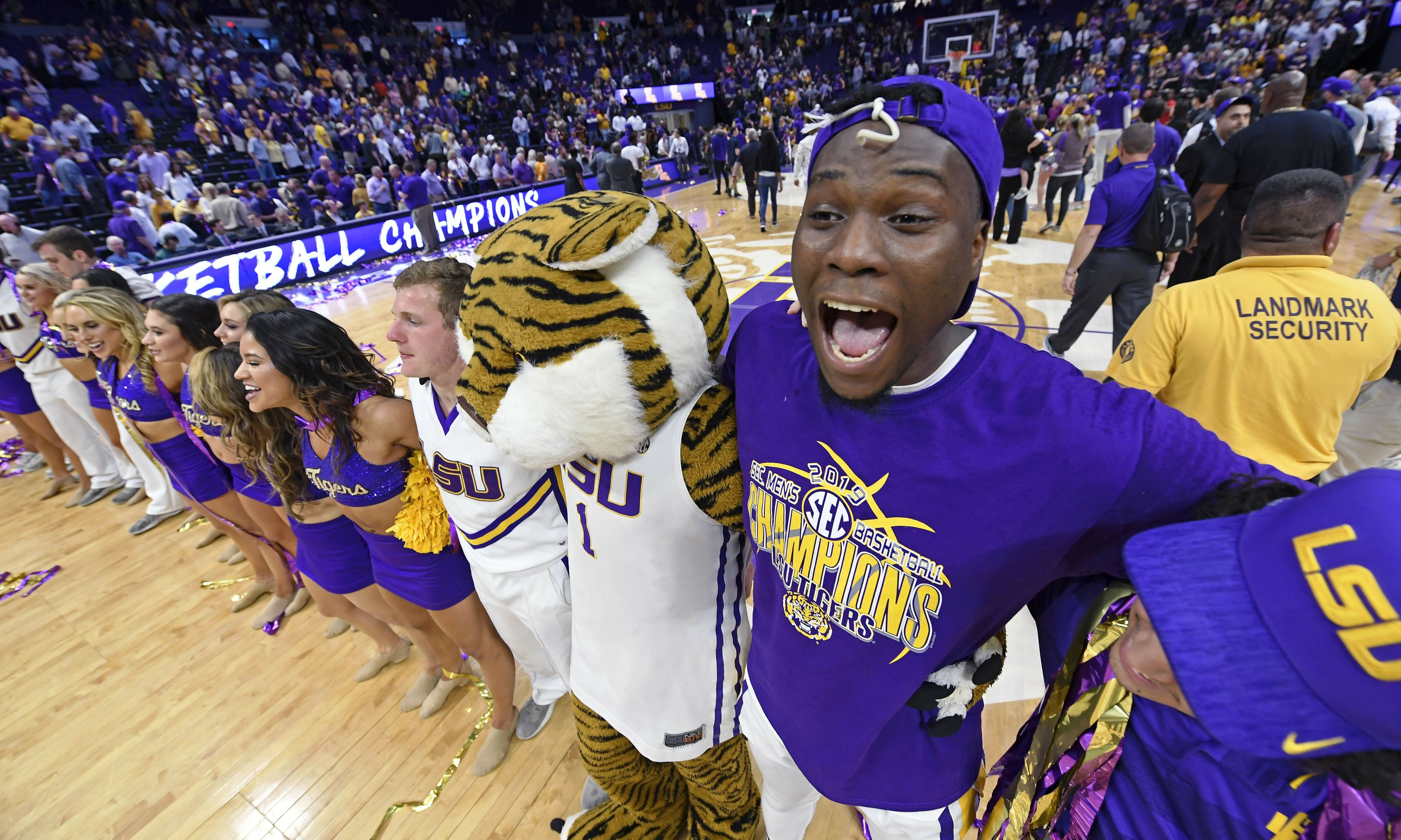 NCAA committee convenes with extra attention for LSU | AP News