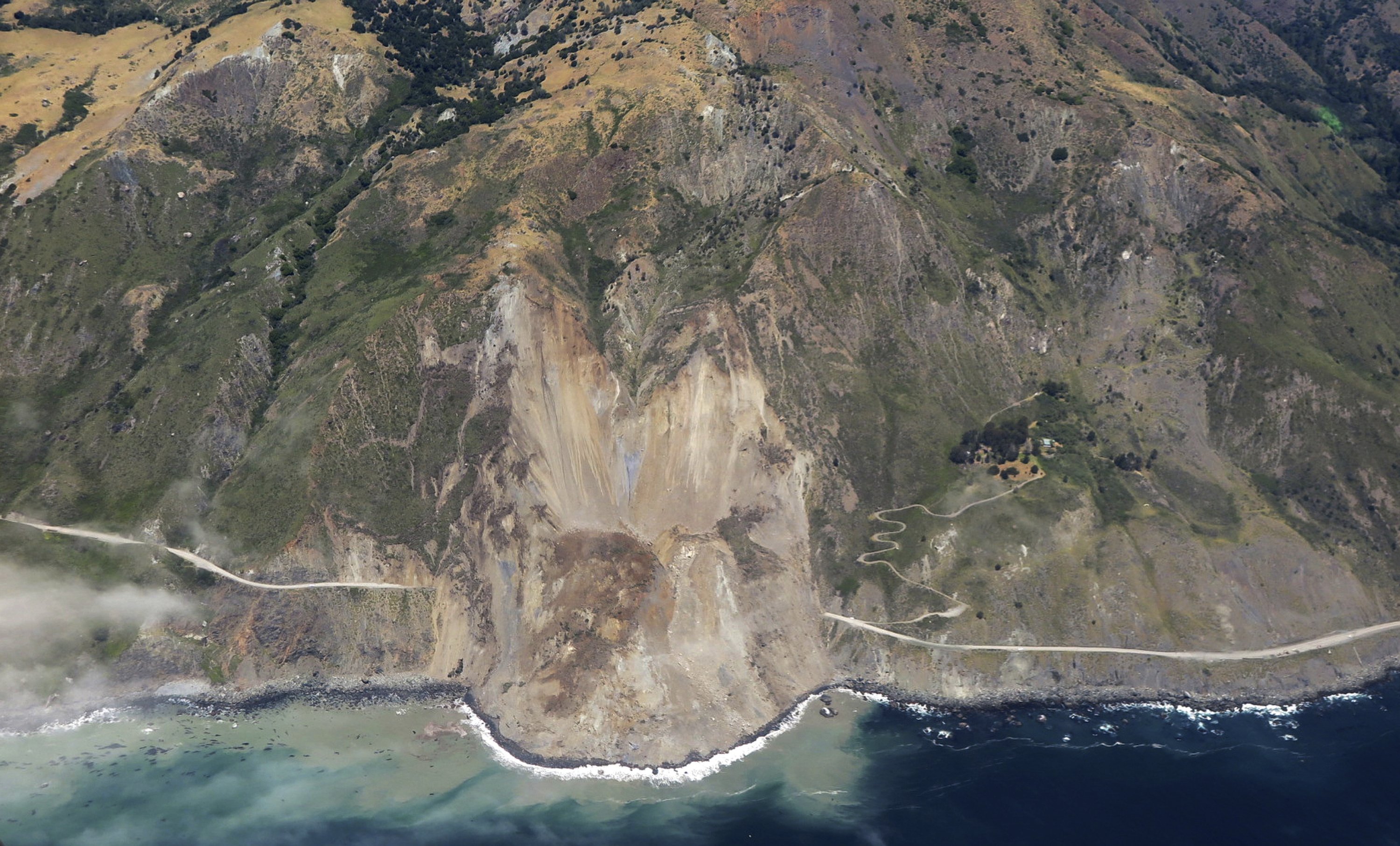 California eyes fall reopening of Highway 1 near Big Sur | AP News