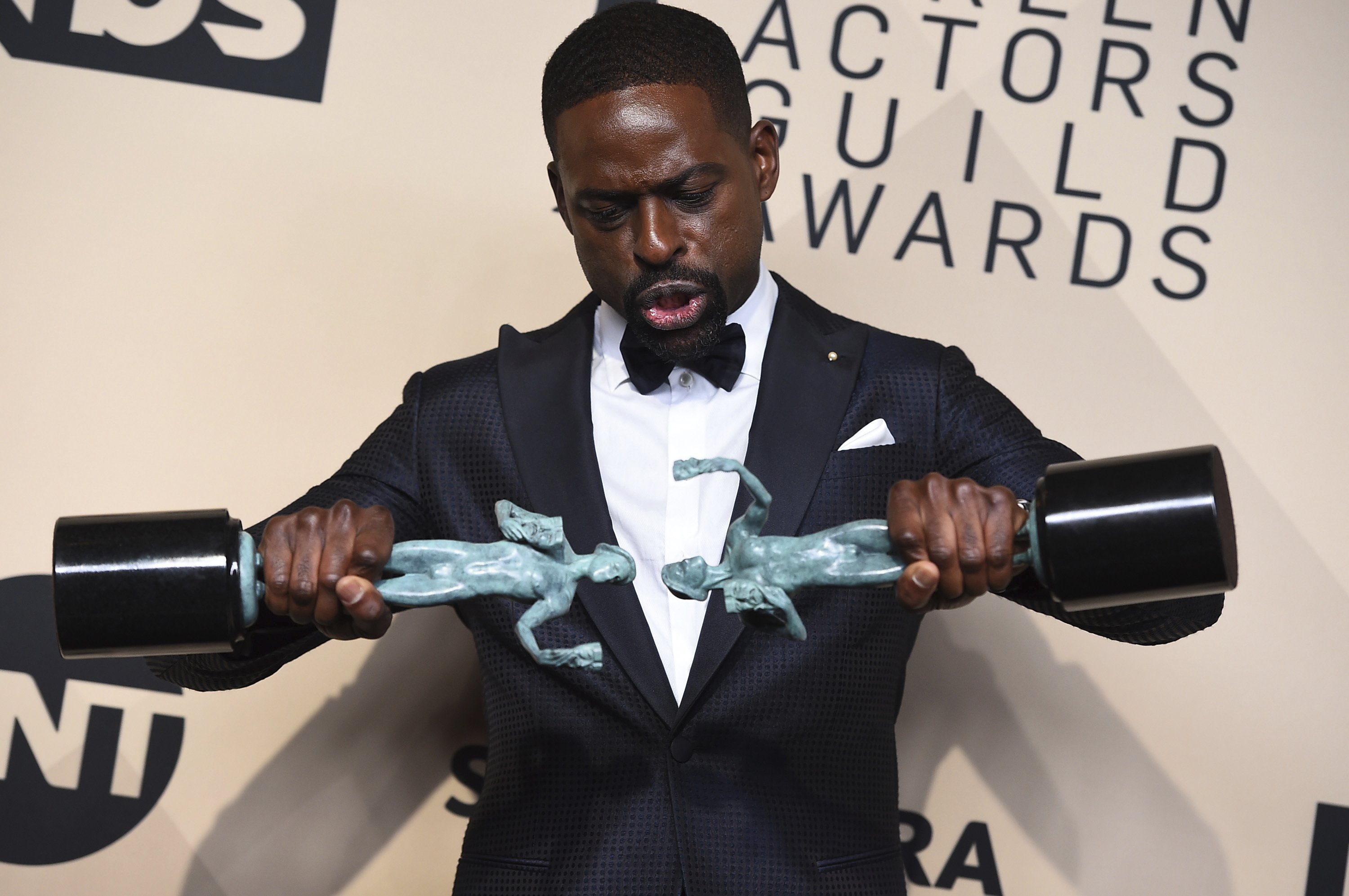 Memorable moments you didn't see at the SAG Awards | AP News