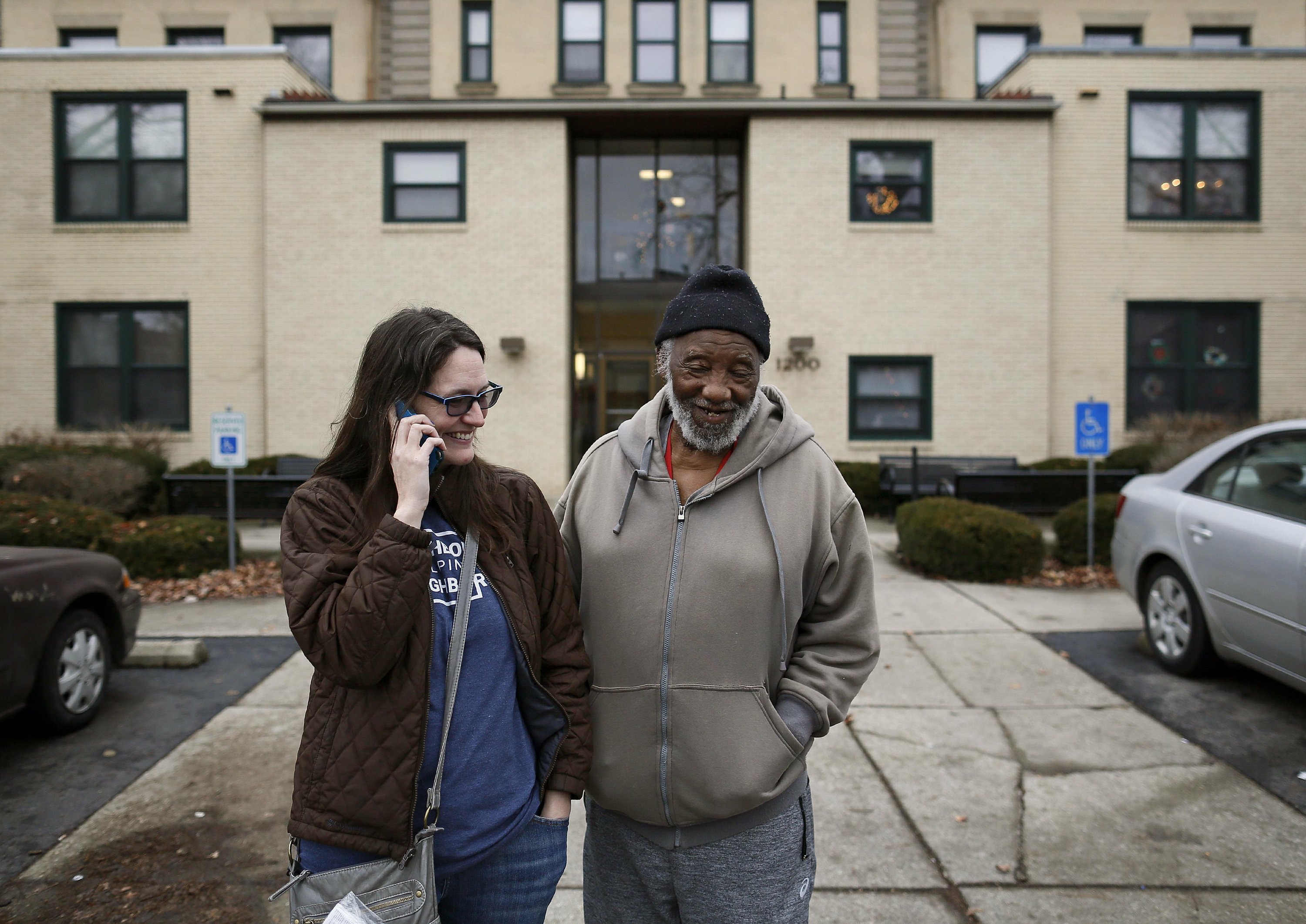 'Village' network helps older residents stay in their homes | AP News