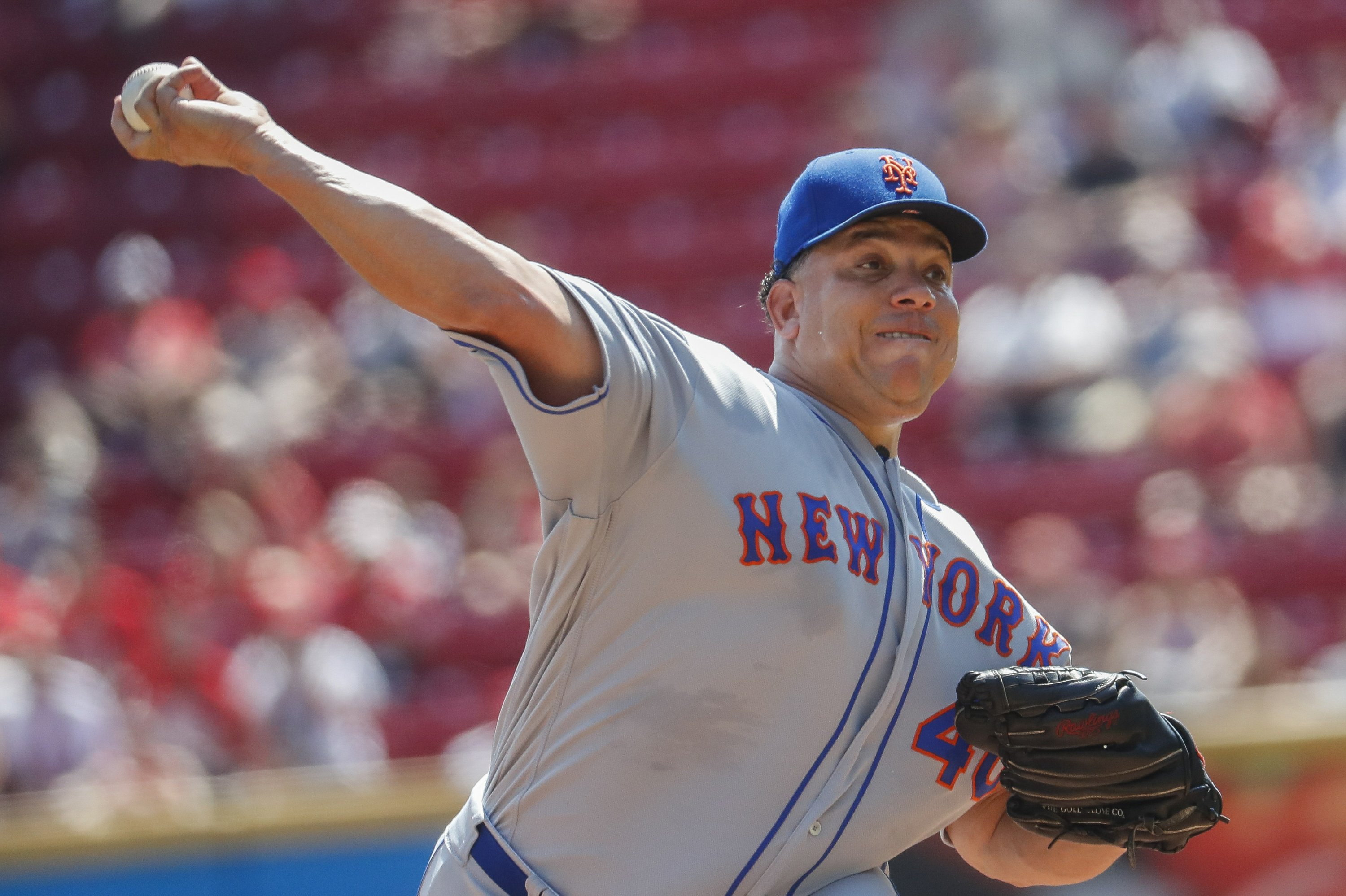 Colon pitches Mets to 5-0 victory over Reds | AP News