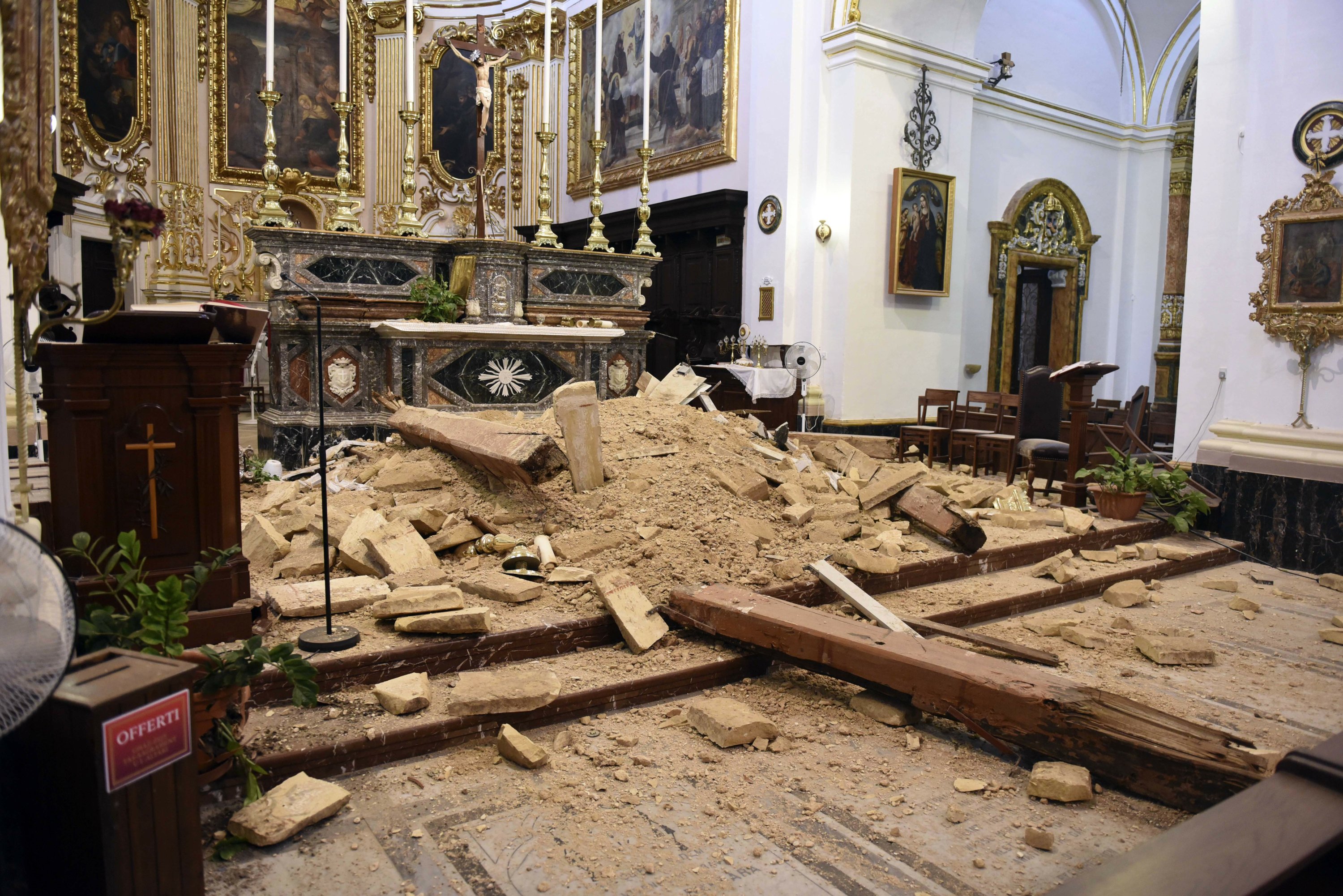 Ceiling collapses in one of Malta's oldest churches | AP News