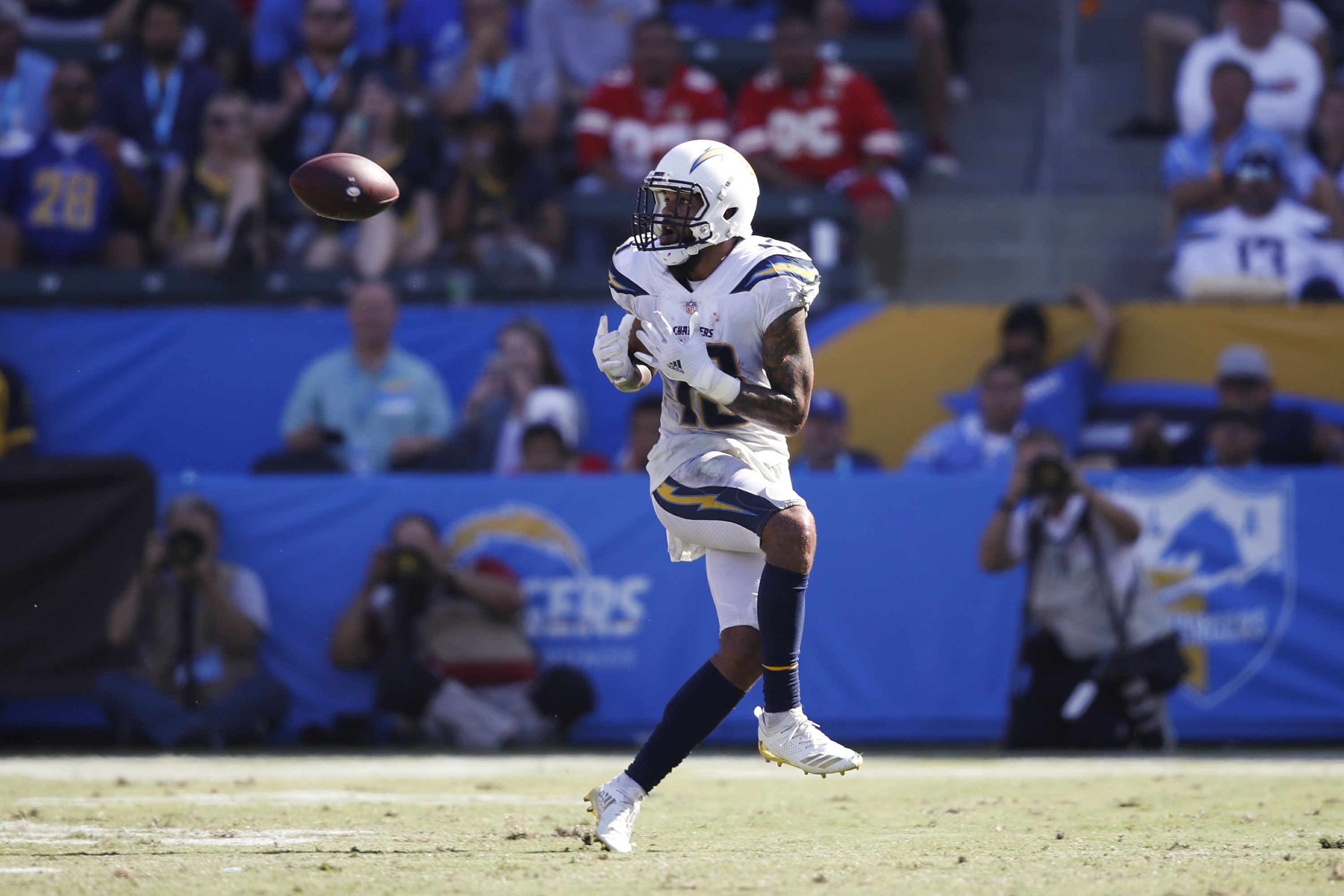 Chargers' WR Allen productive despite lack of touchdowns | AP News