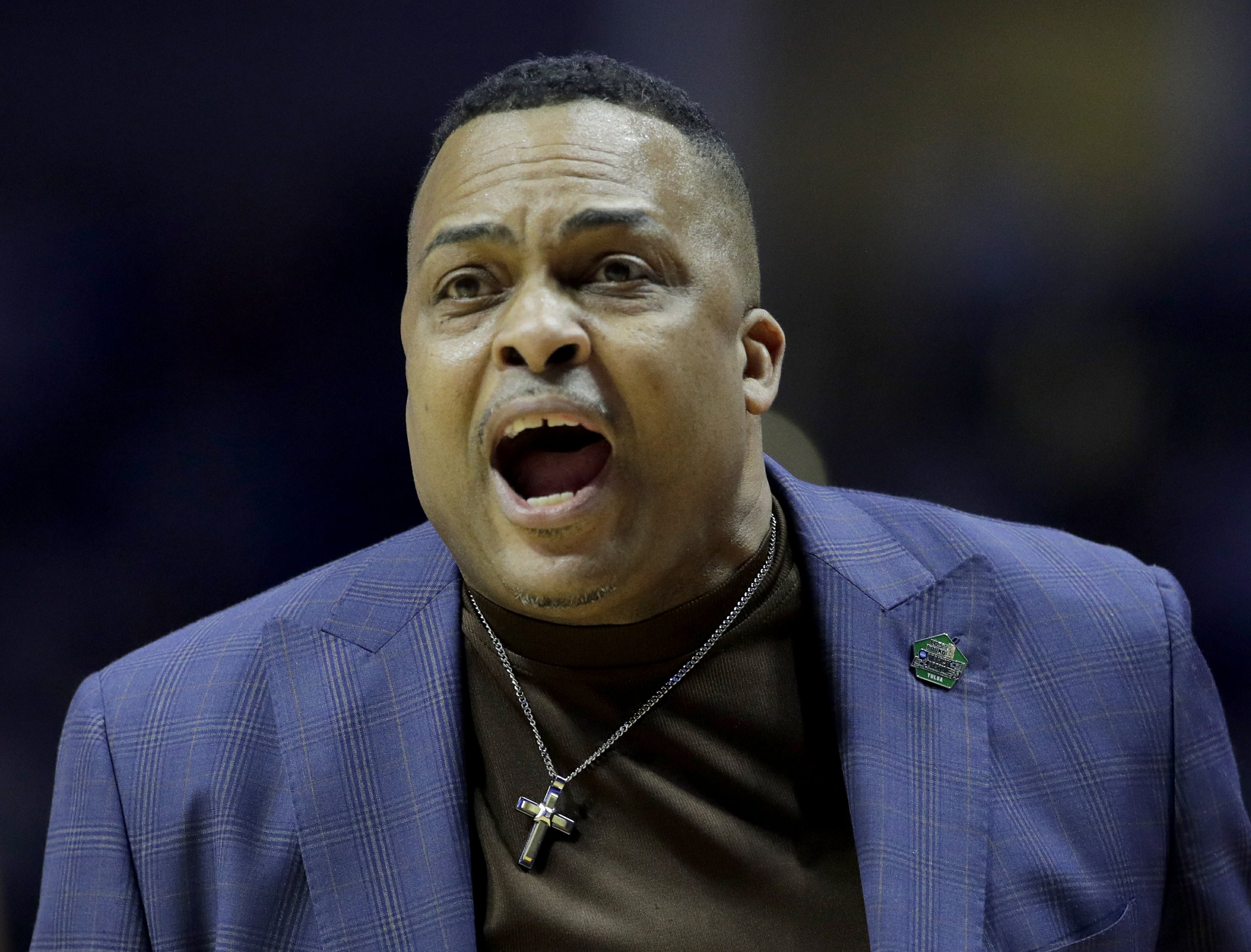 Ga State coach Hunter leaving to take over at Tulane | AP News
