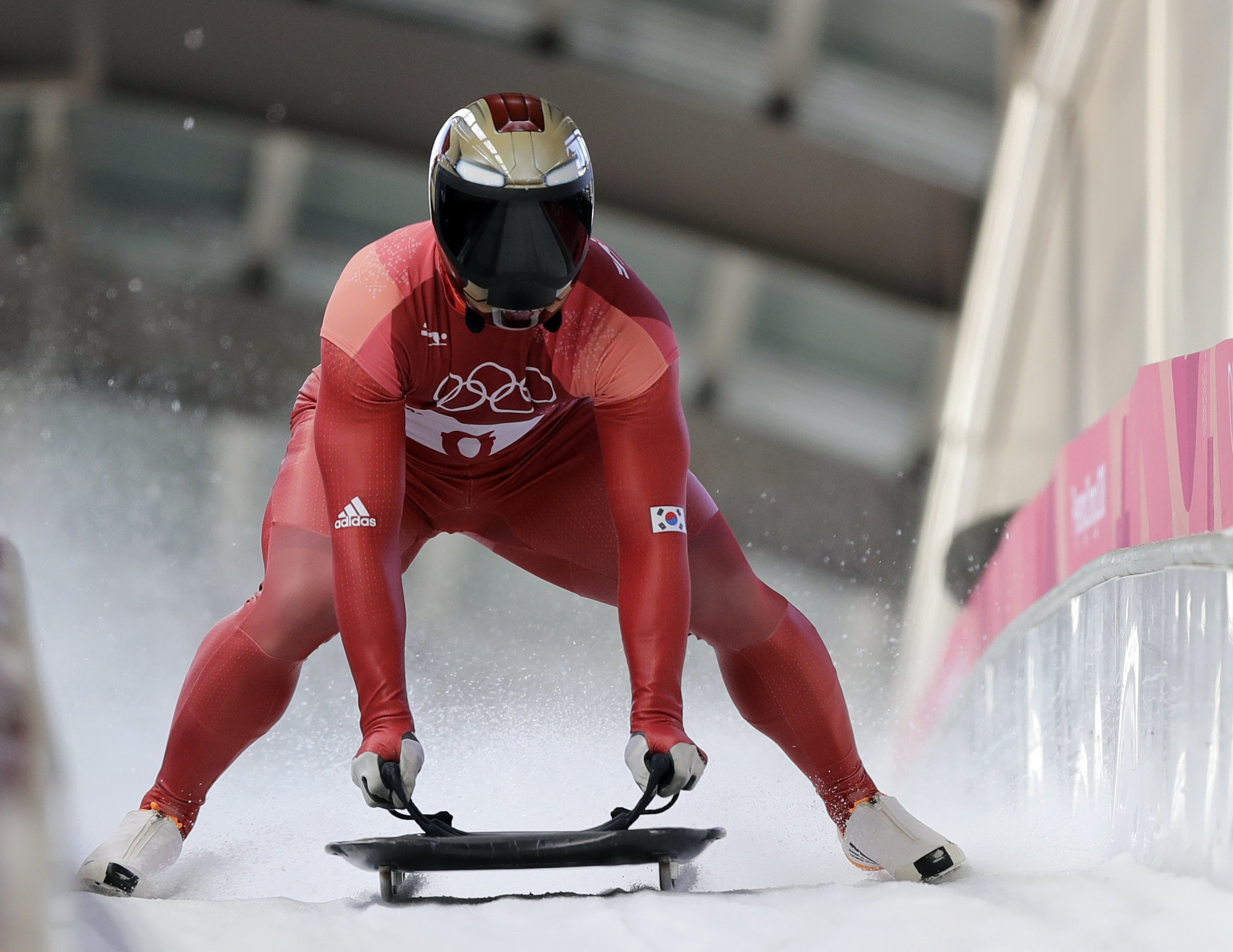 Yun takes big lead at midpoint of Olympic skeleton race | AP News