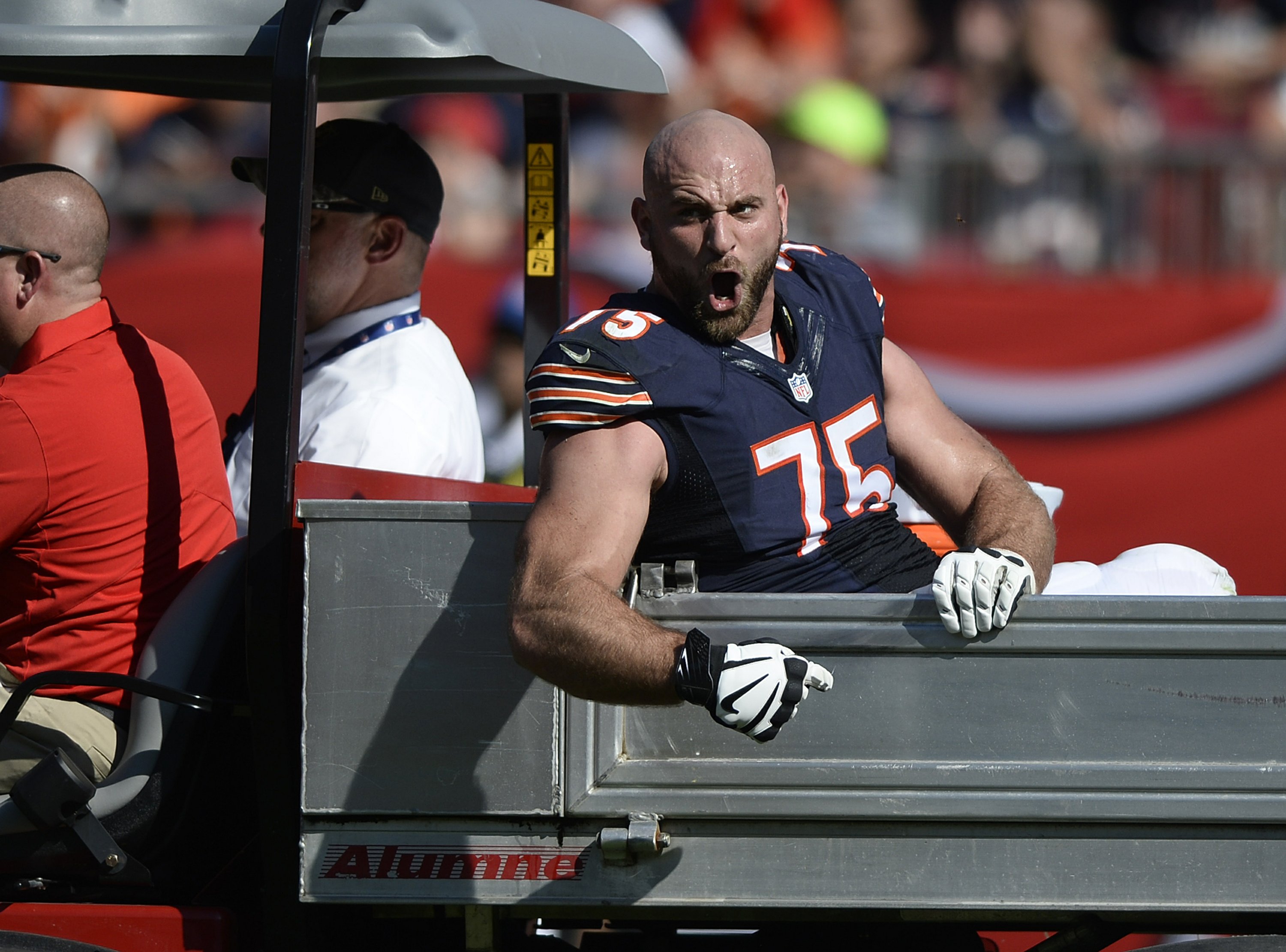 Injuries behind him, Bears' Long feels rejuvenated, older | AP News