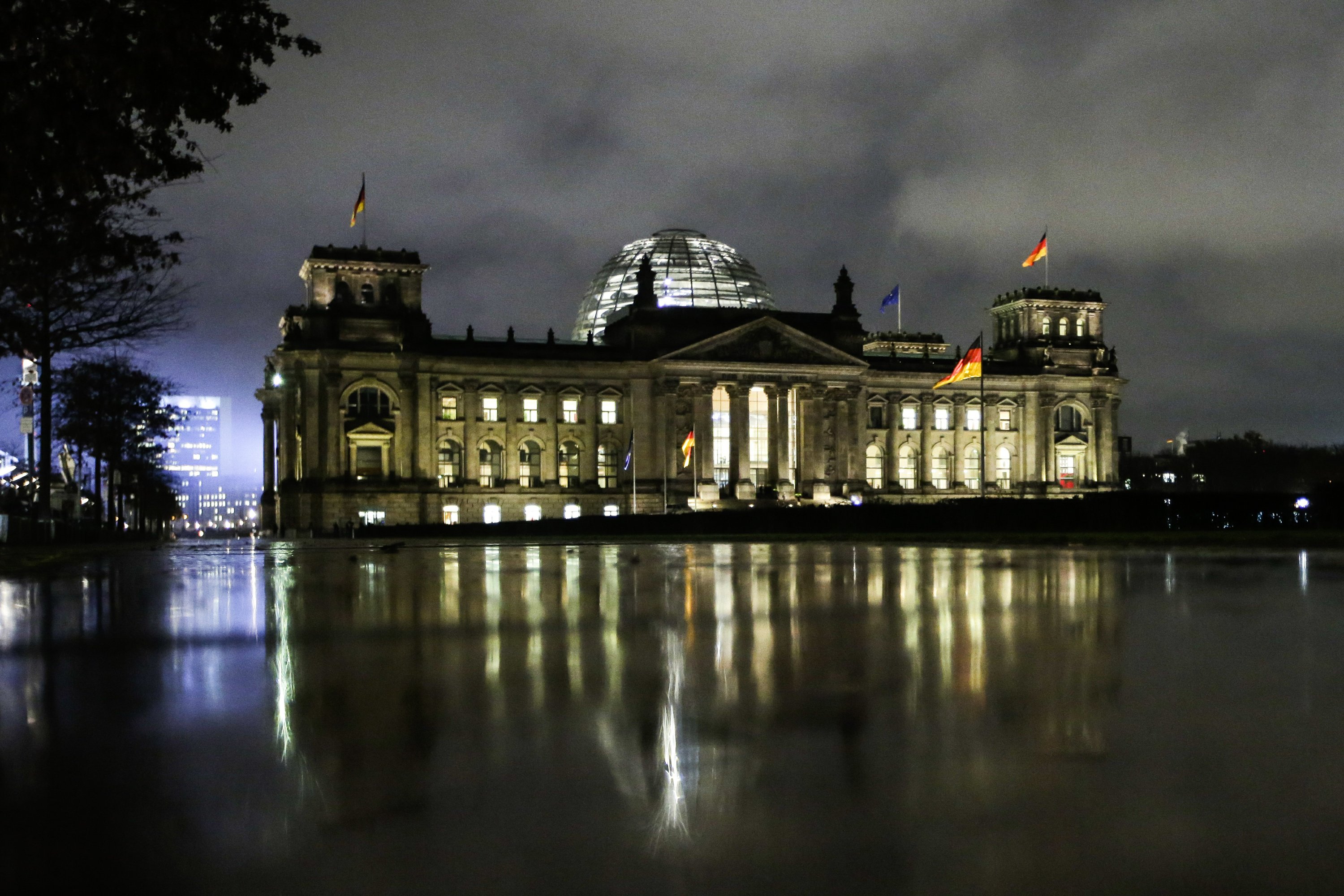 Germany faces uncertainty after coalition talks break down | AP News