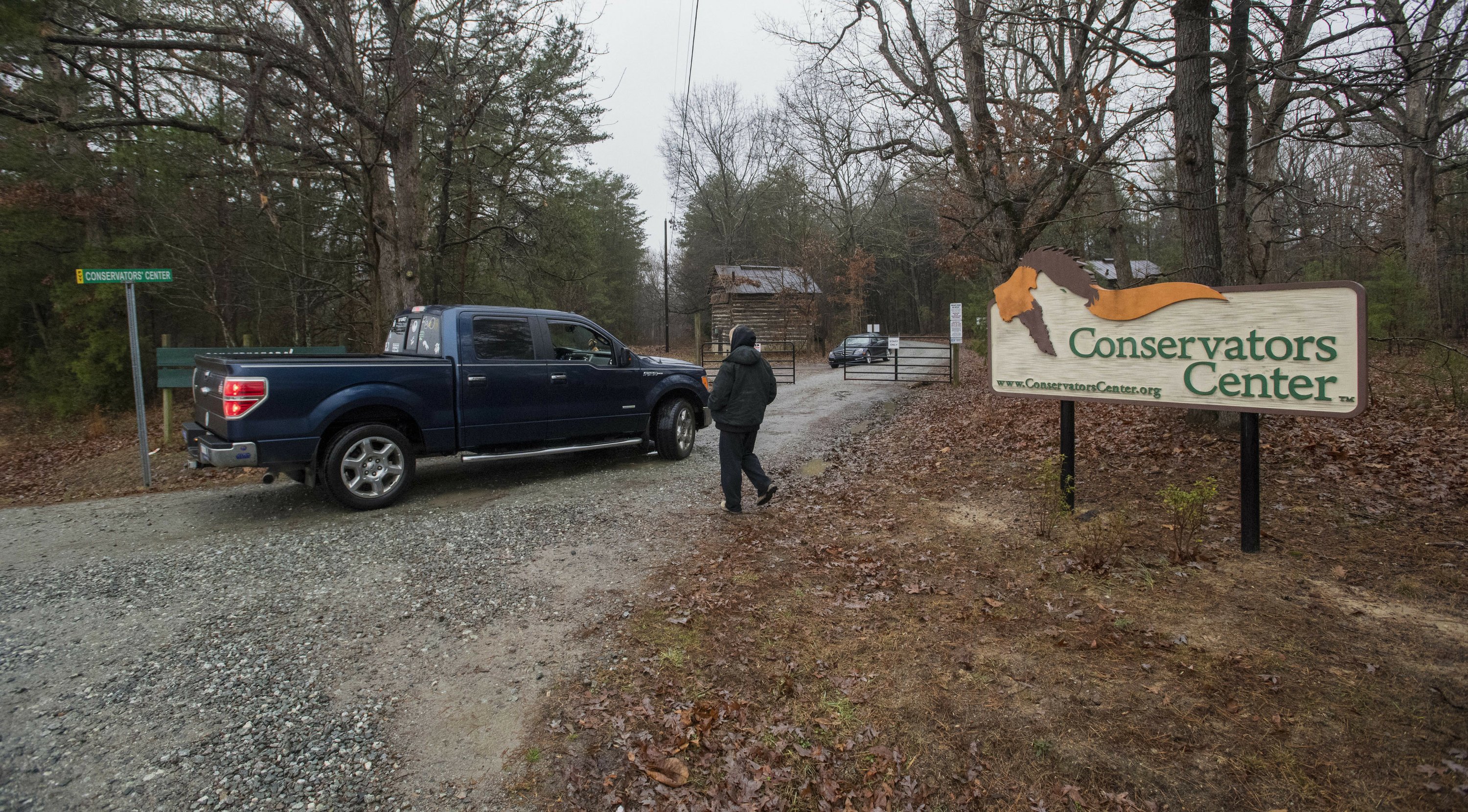 Animal advocates: Fatal zoo mauling shows need for crackdown | AP News