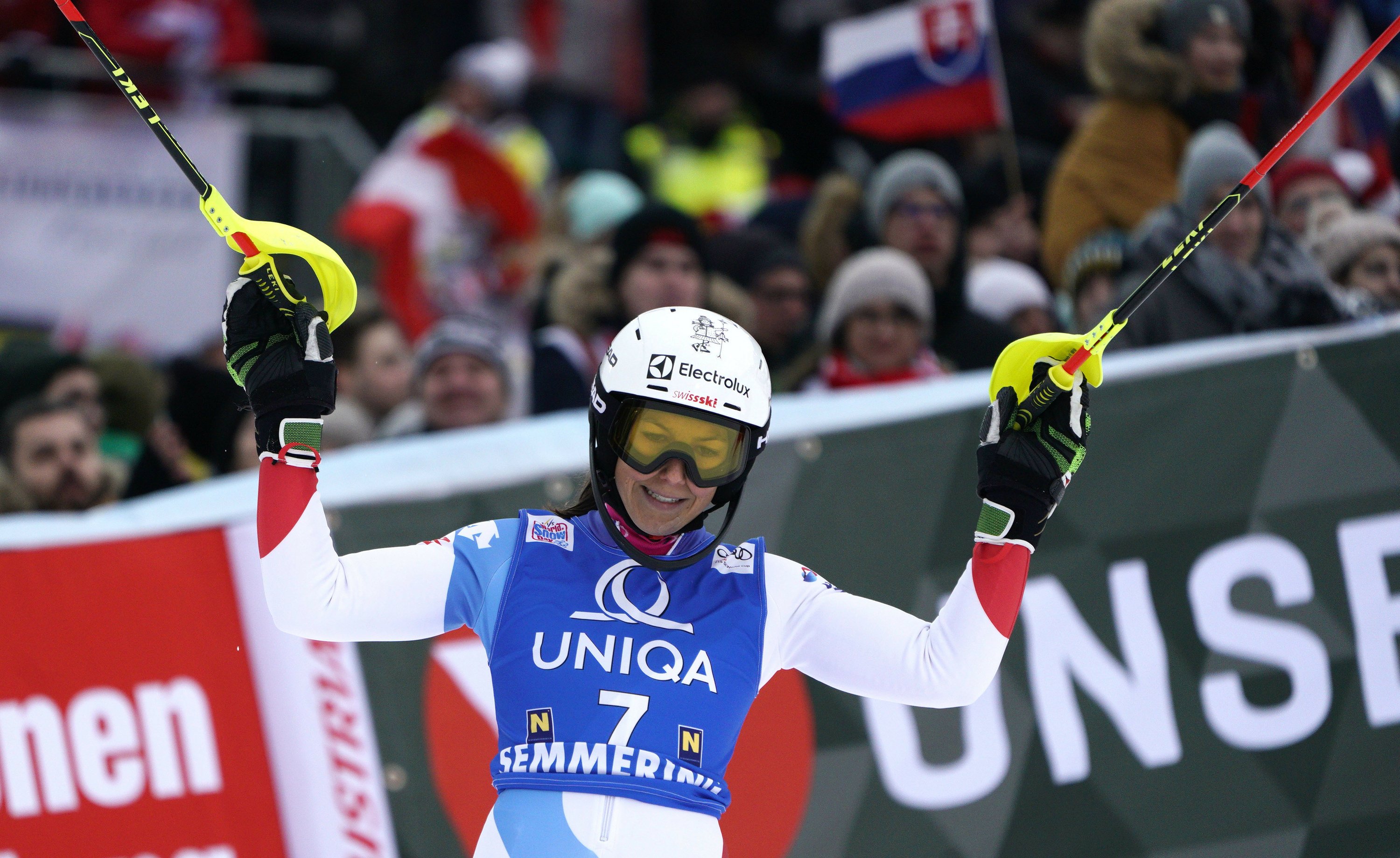 American Mikaela Shiffrin wins record 36th World Cup slalom | AP News
