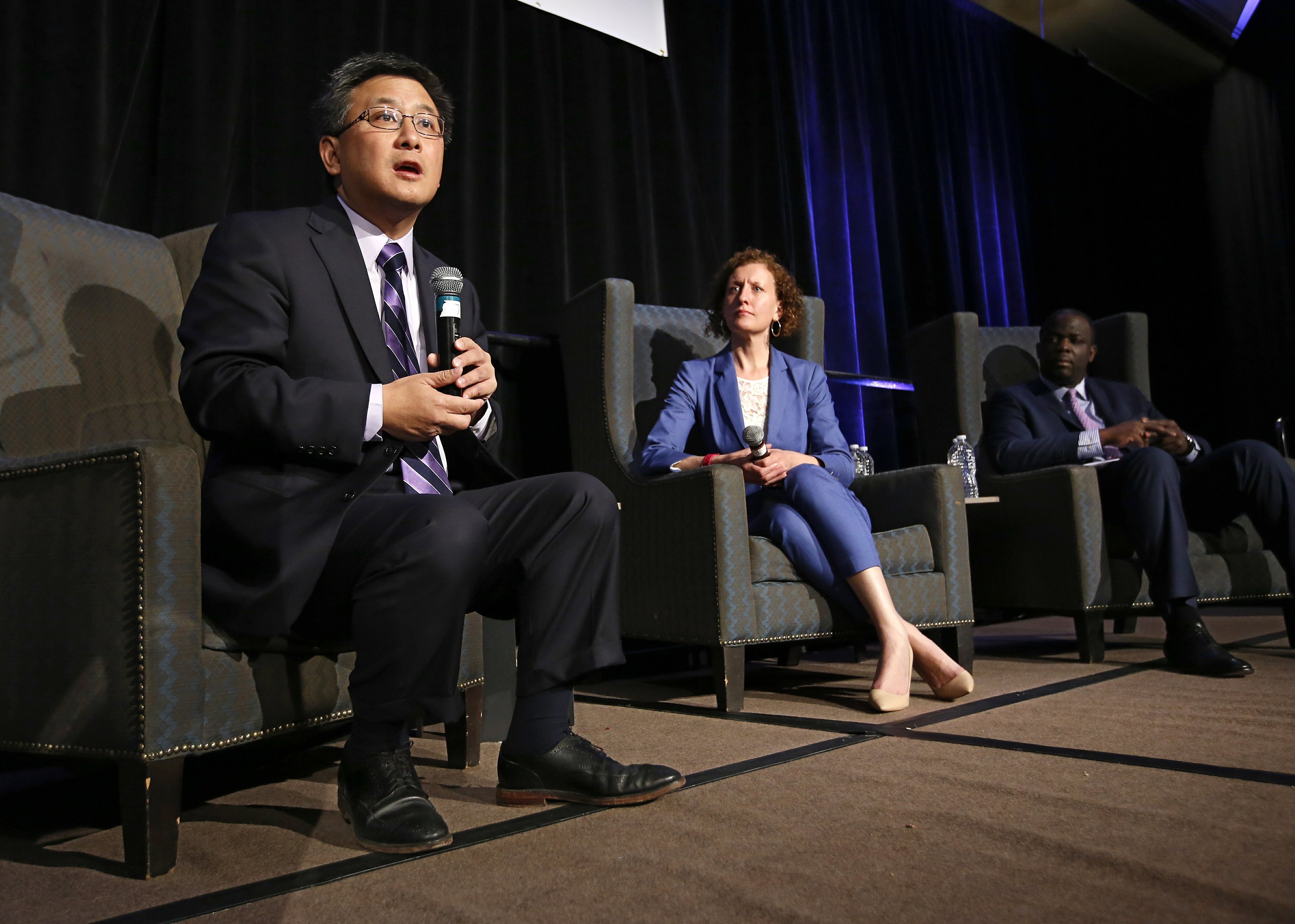 California governor candidates back criminal justice reforms | AP News