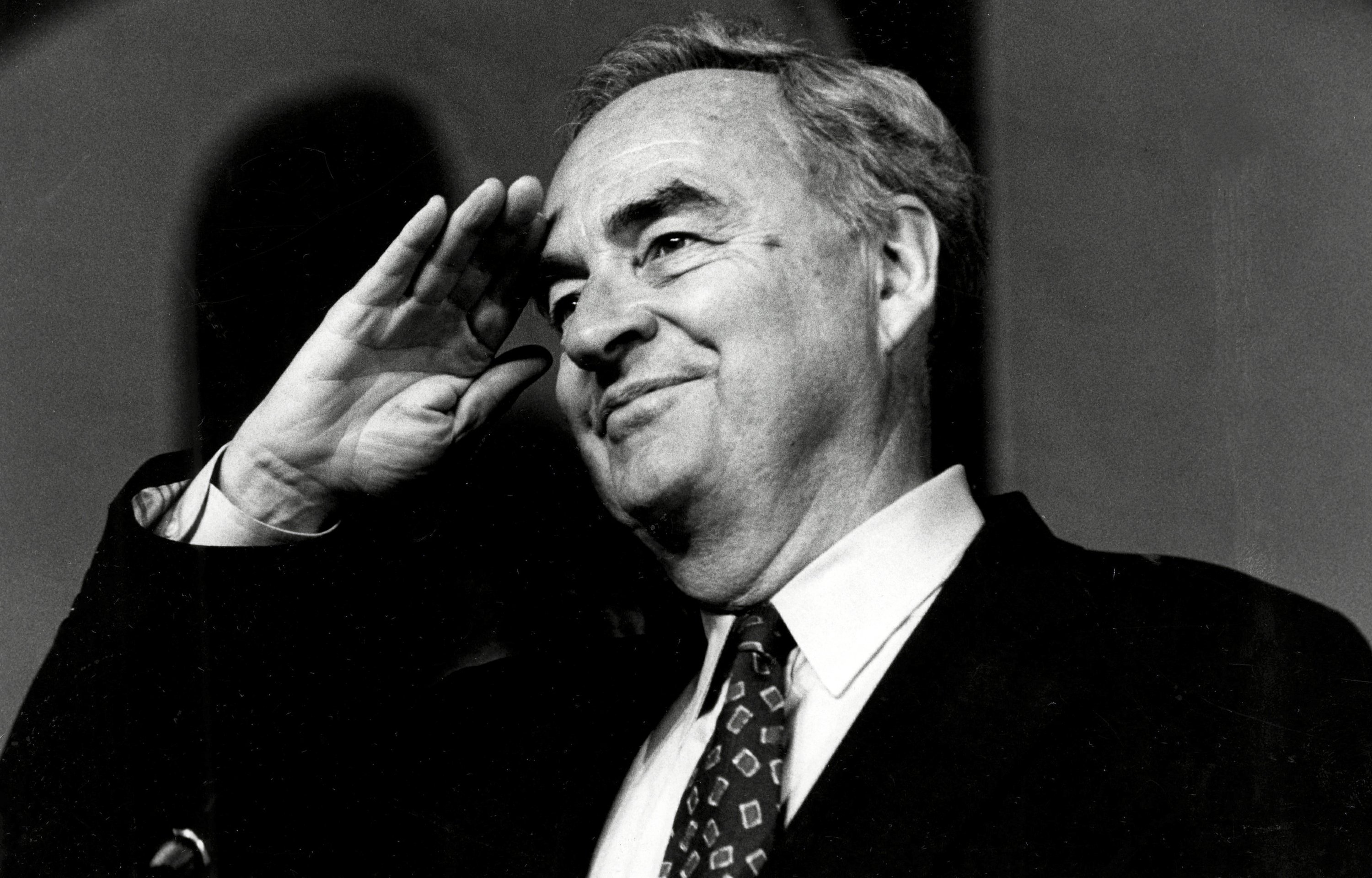 Harris Wofford, rights activist and senator, dies at 92 | AP News