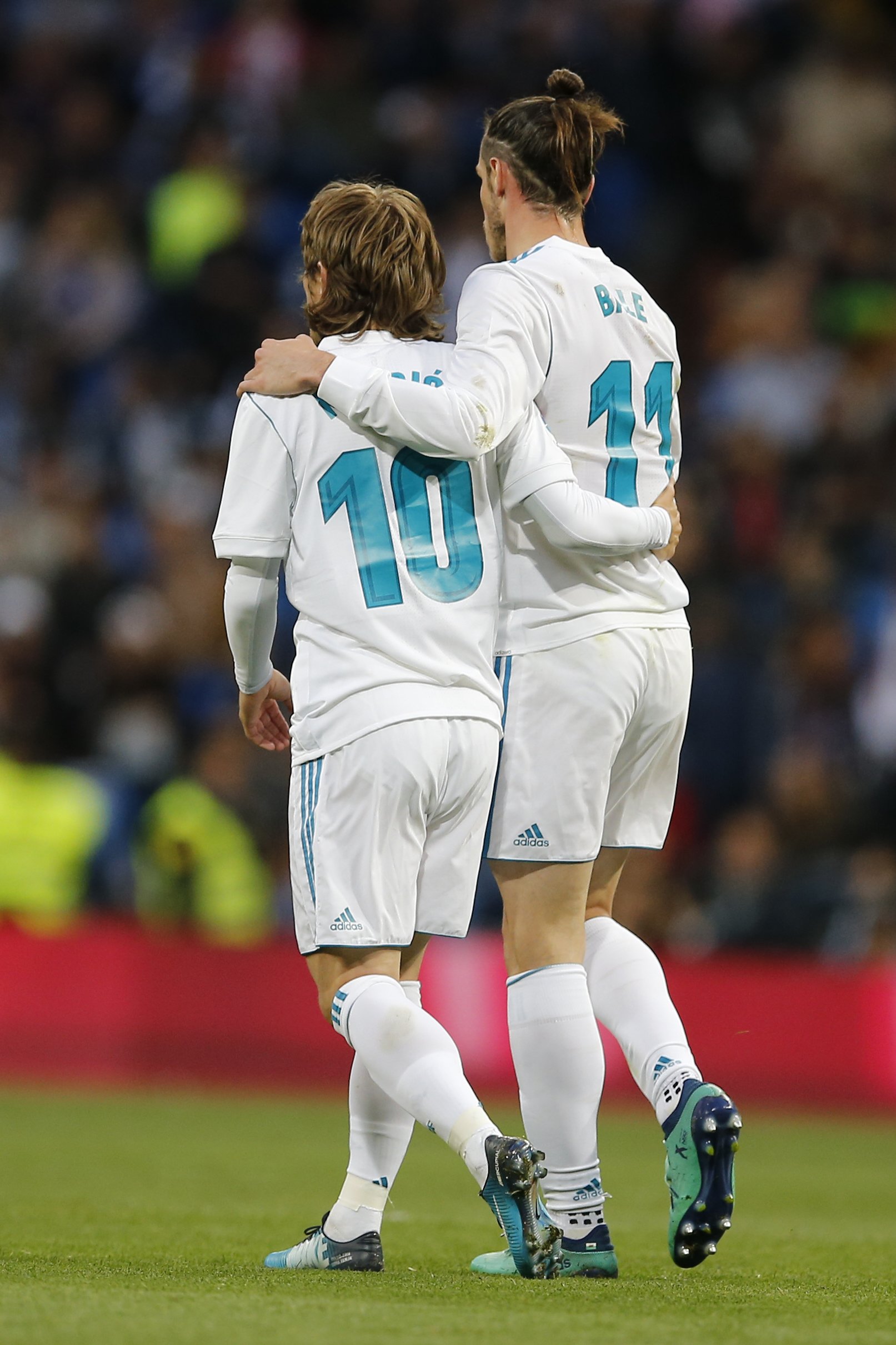 Modric, Rakitic headline Croatia's preliminary WCup squad | AP News