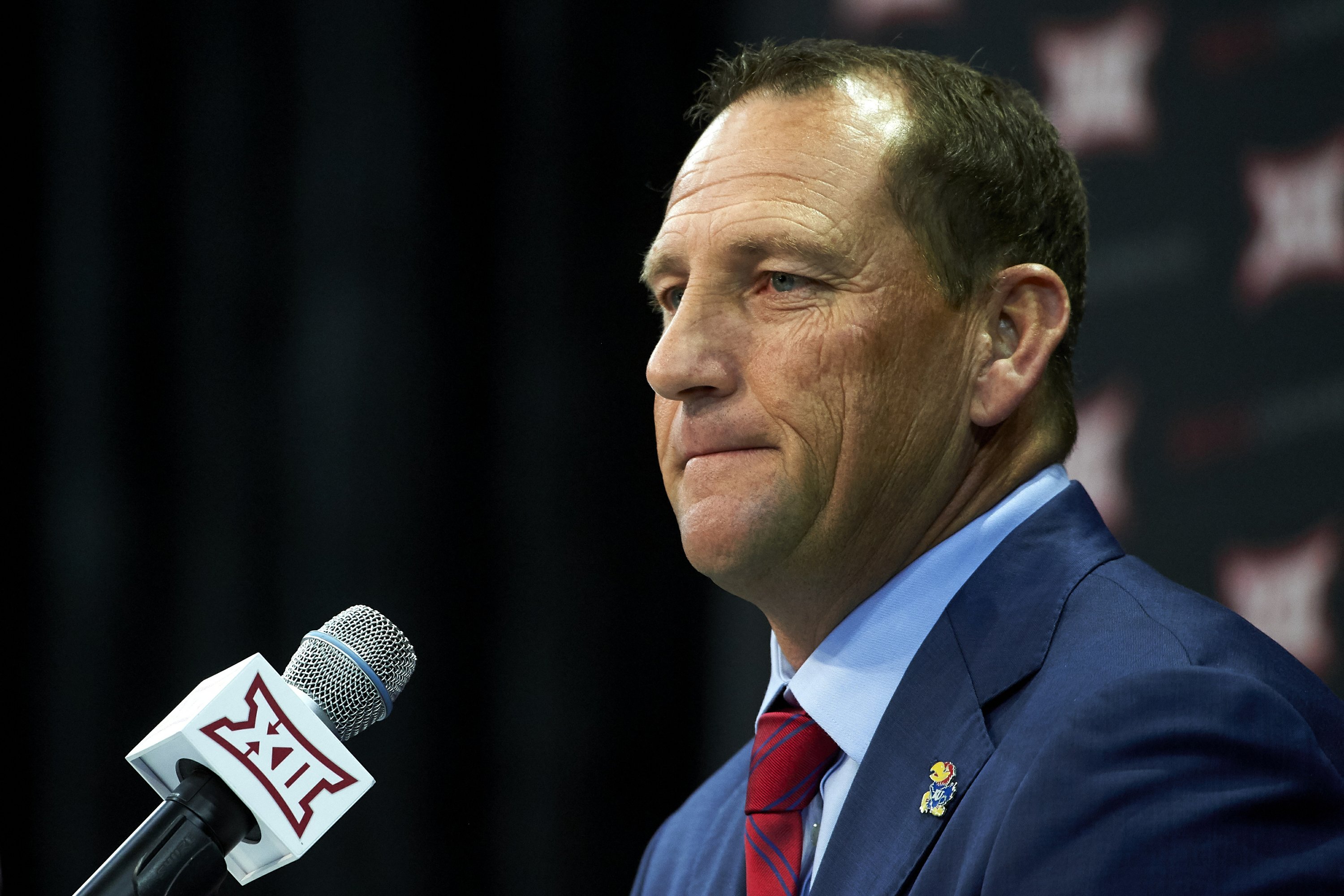 Jayhawks enter season with coach David Beaty under pressure | AP News