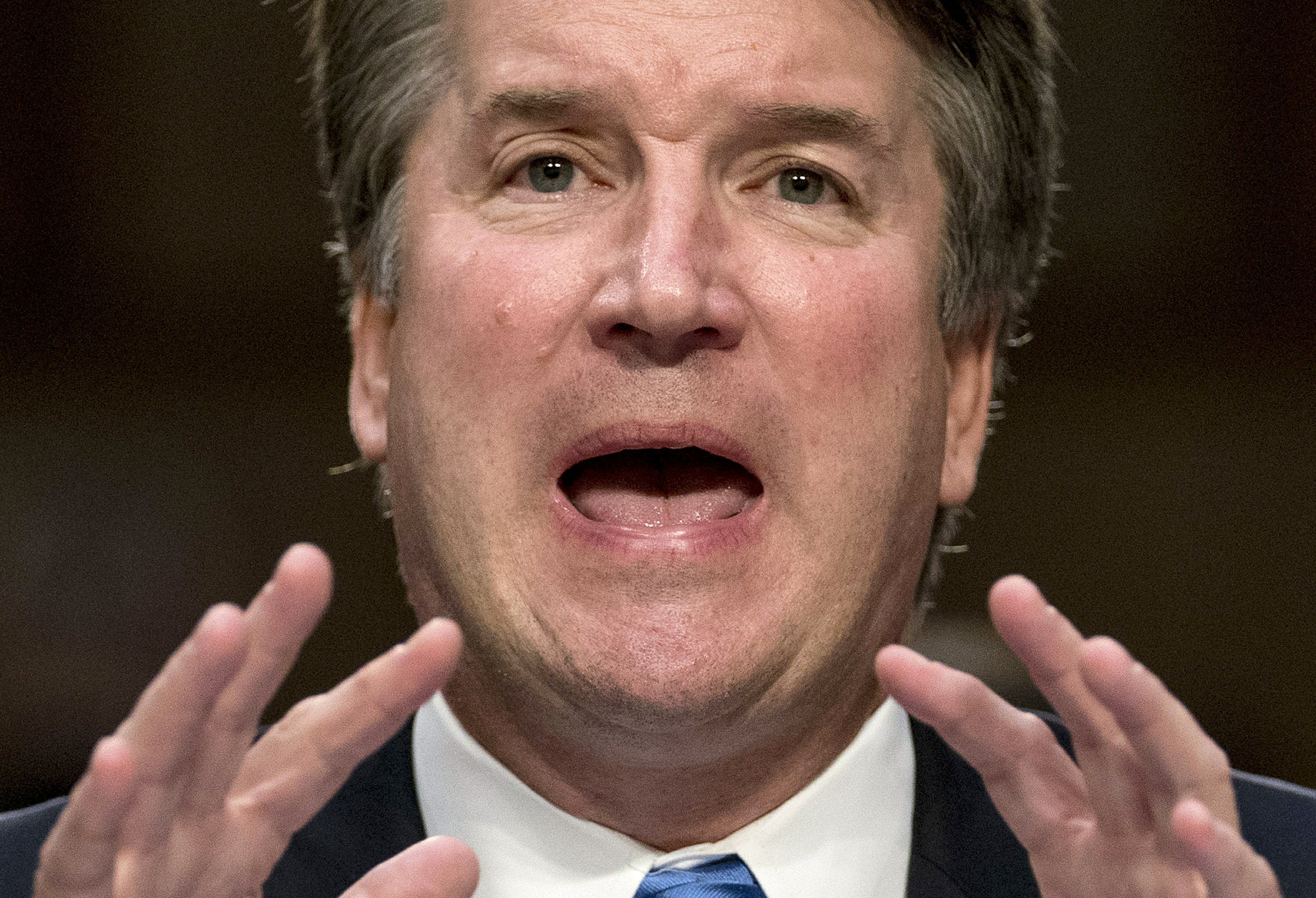 Win or lose, Kavanaugh confirmation fight defines Democrats | AP News