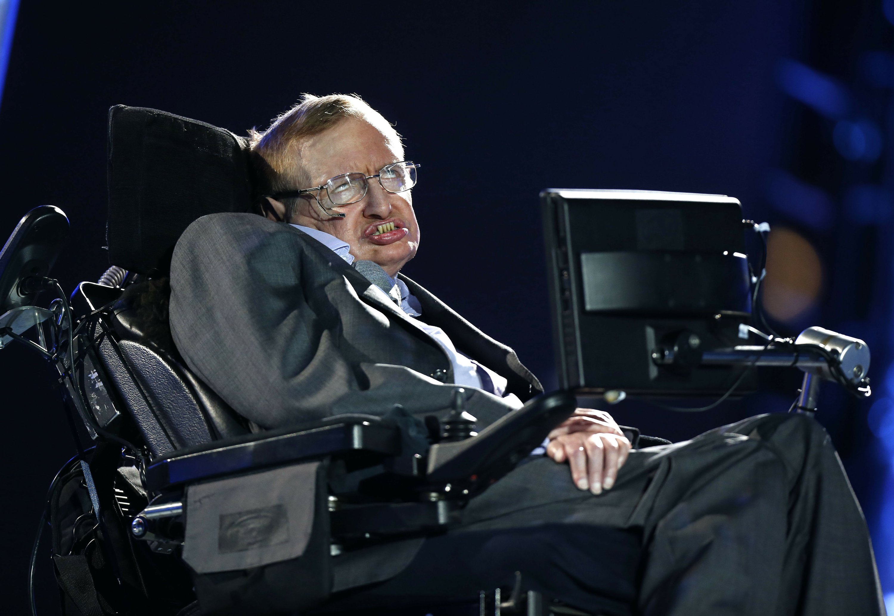In posthumous message, Hawking says science under threat | AP News