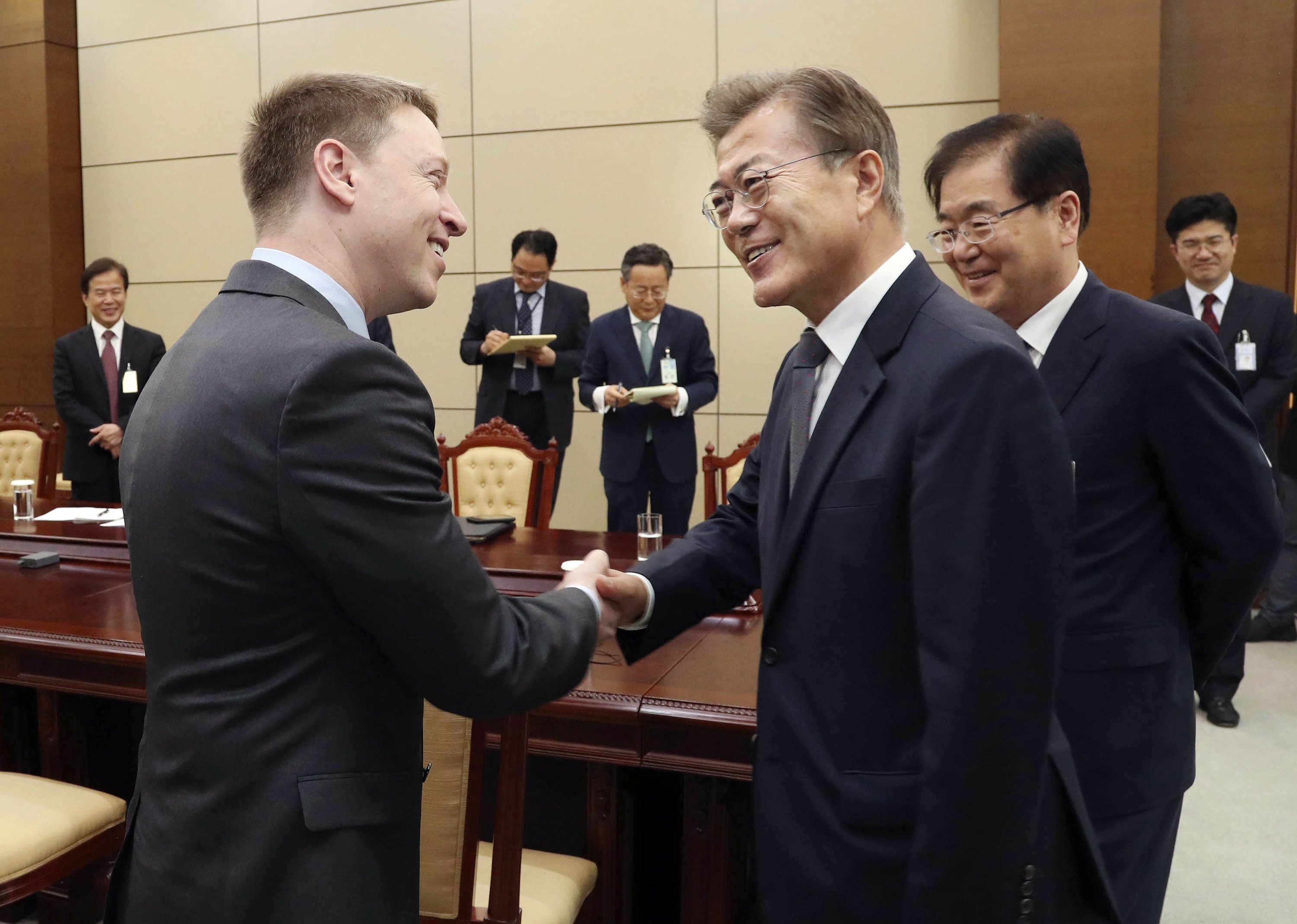 New South Korean leader to go to White House summit in June | AP News