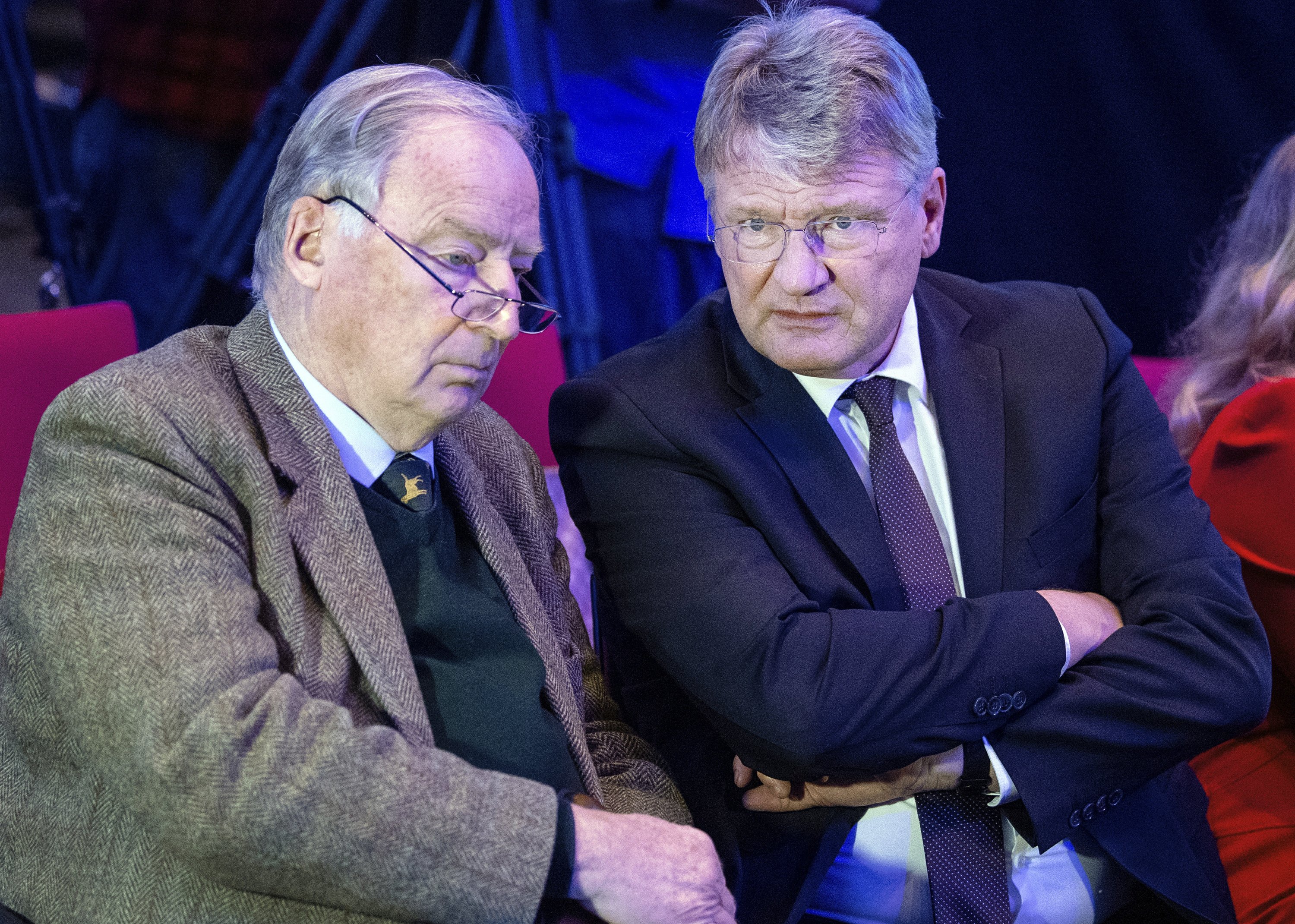 Russia puppet rumors, dubious donors plague German far right | AP News