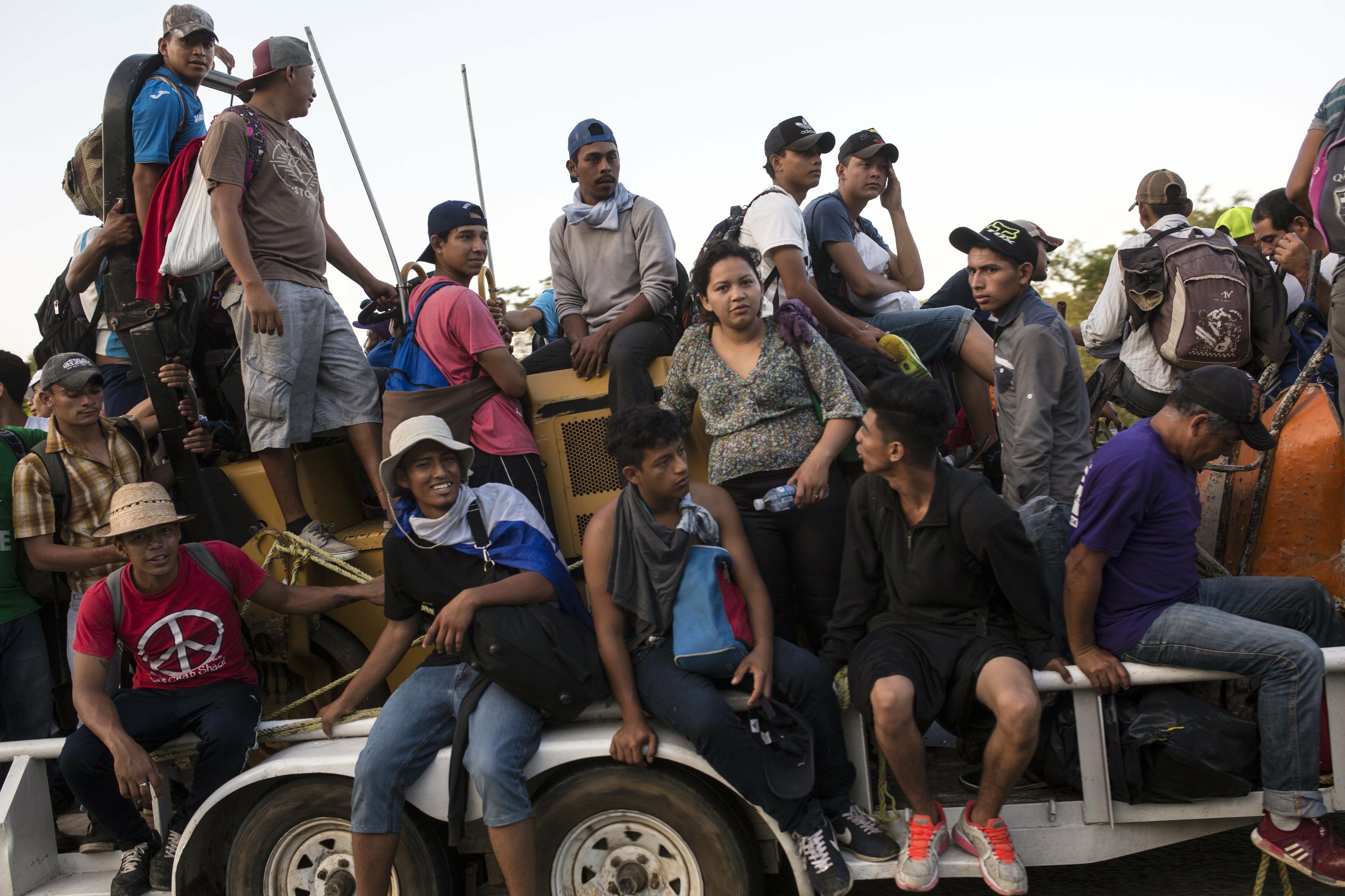 Migrants Set Out Anew On Quest To Reach Distant Us Border