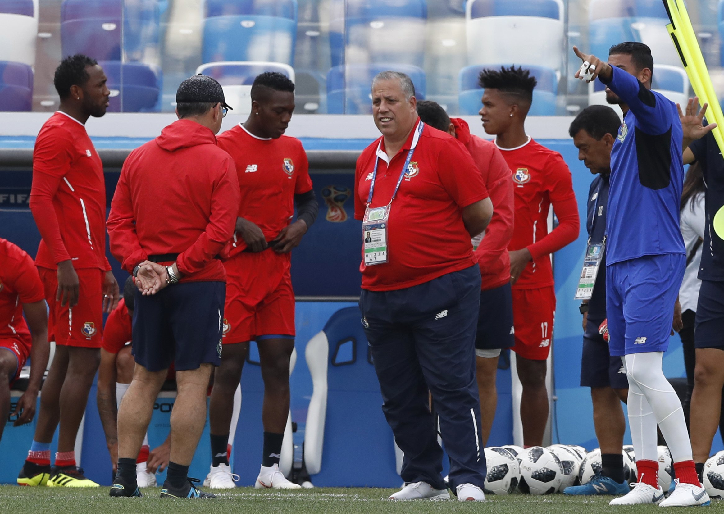 Panama coach very candid: England 'hardest match by far' | AP News