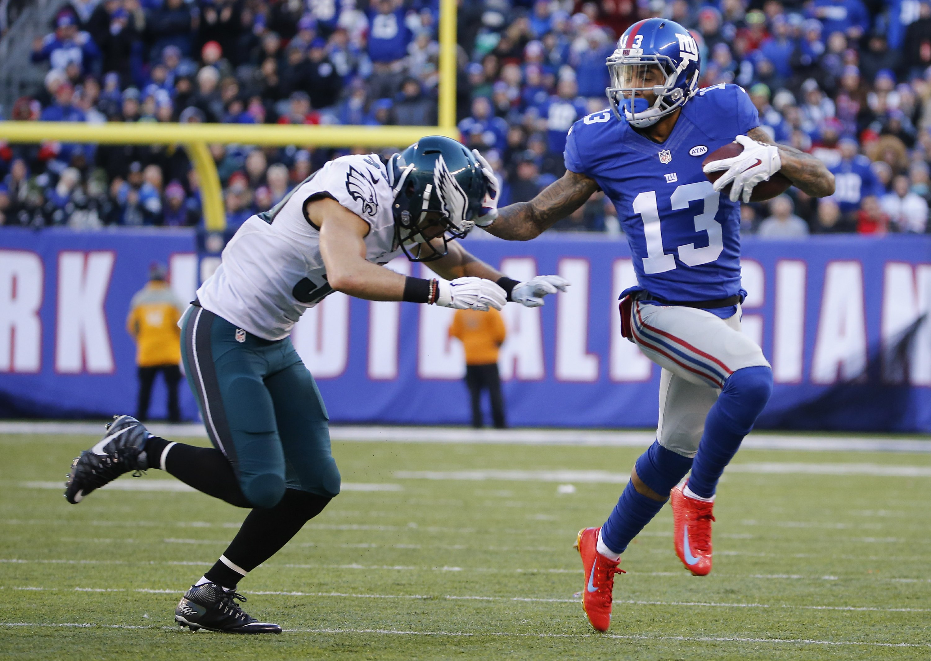 Beckham heads into third season looking for wins, not yards | AP News