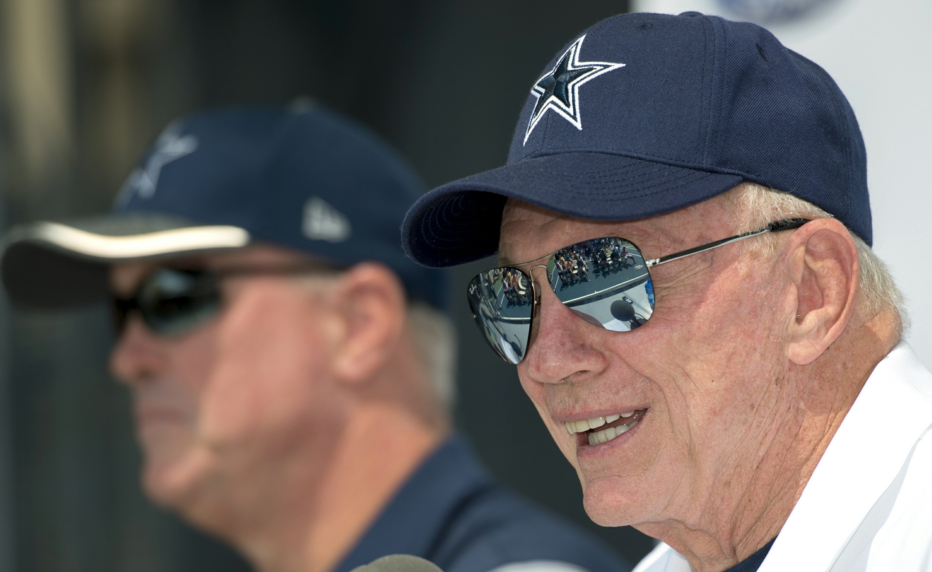 Cowboys in Cali: Jones says Rams on board despite LA return | AP News