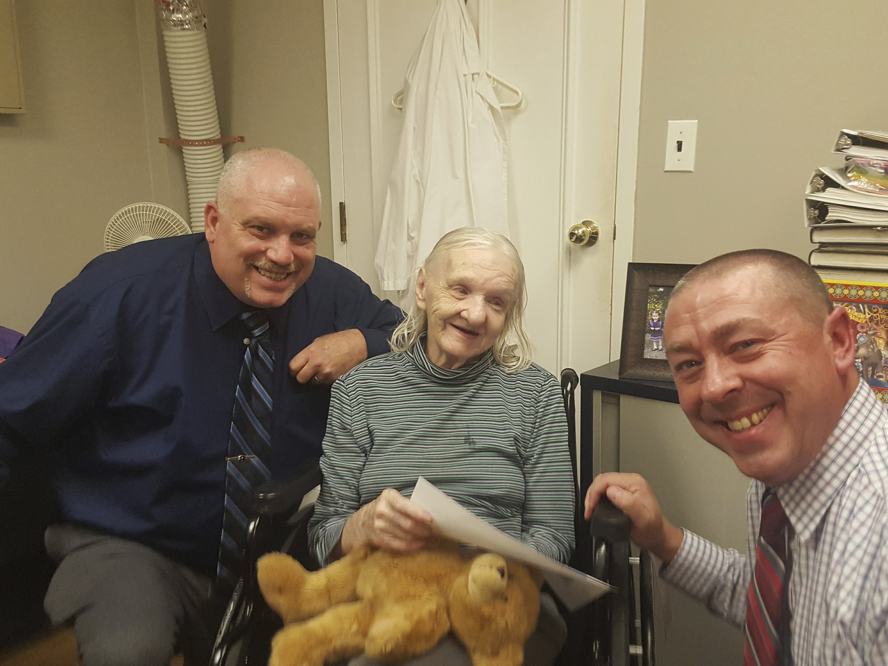 NY woman missing since '75 found alive in Massachusetts | AP News