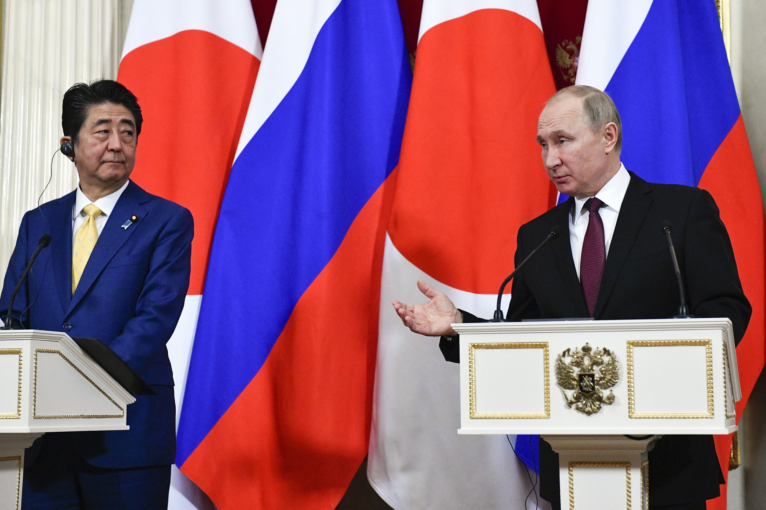Russia, Japan make no visible progress on territorial spat | AP News