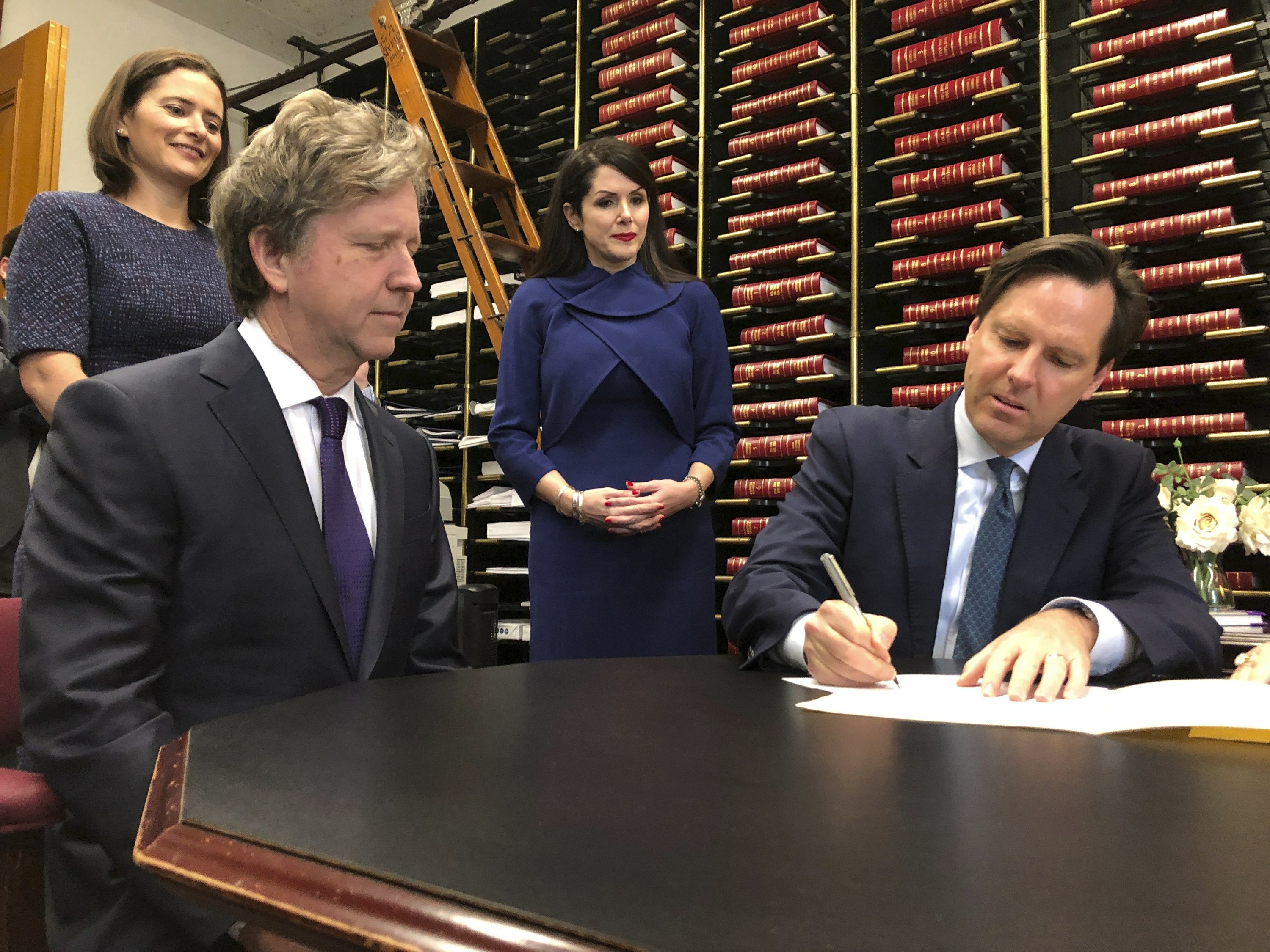 Edelen files for governor ahead of Tuesday's deadline | AP News