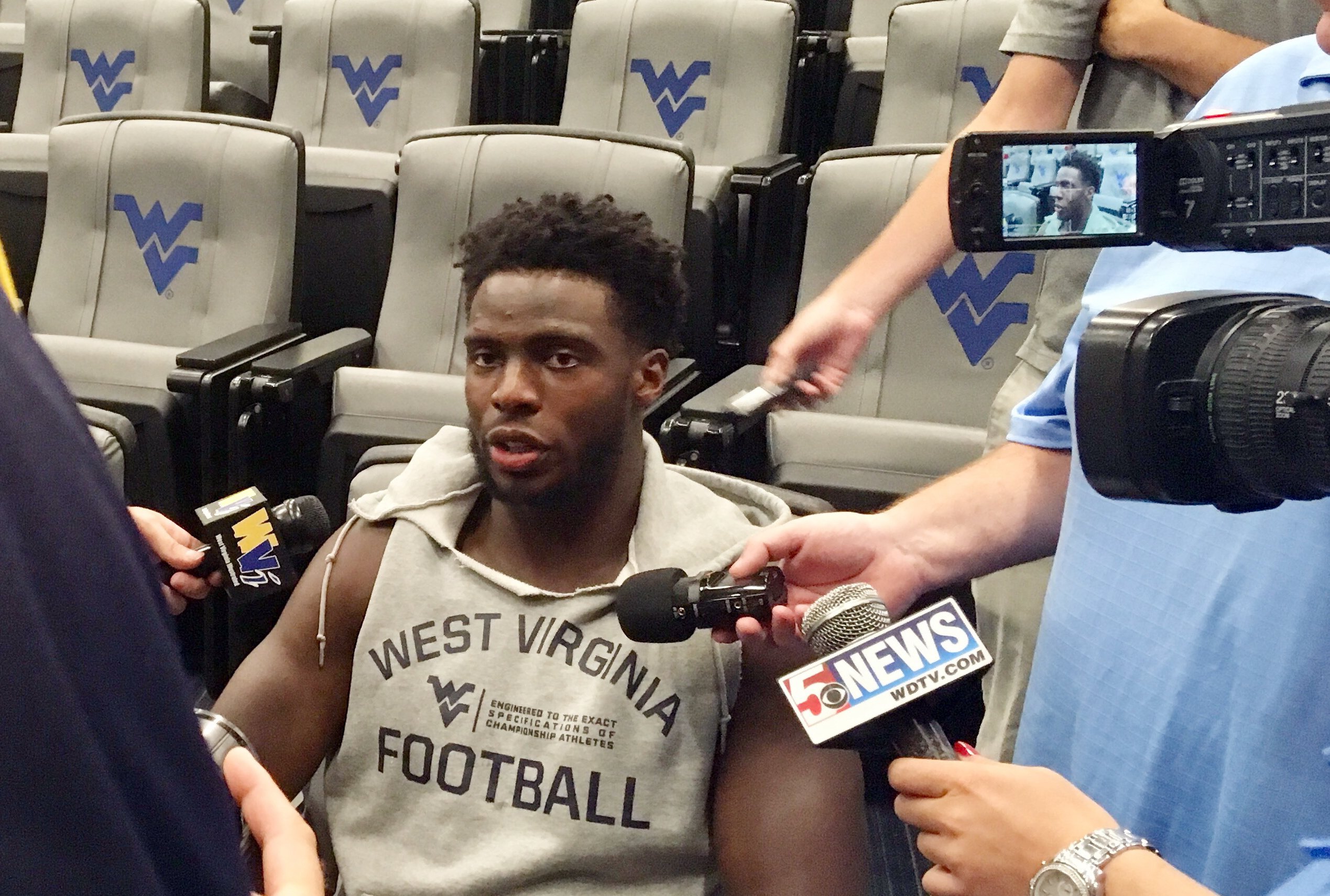 TD glut: WVU prolific WR Gary Jennings looks to score more | AP News