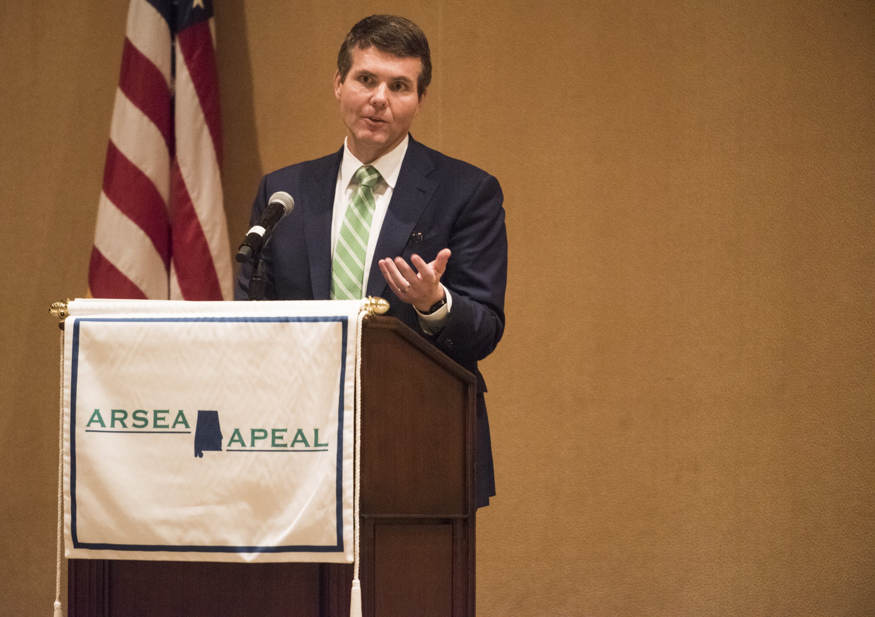 Maddox: Senseless that Alabama has no lottery | AP News