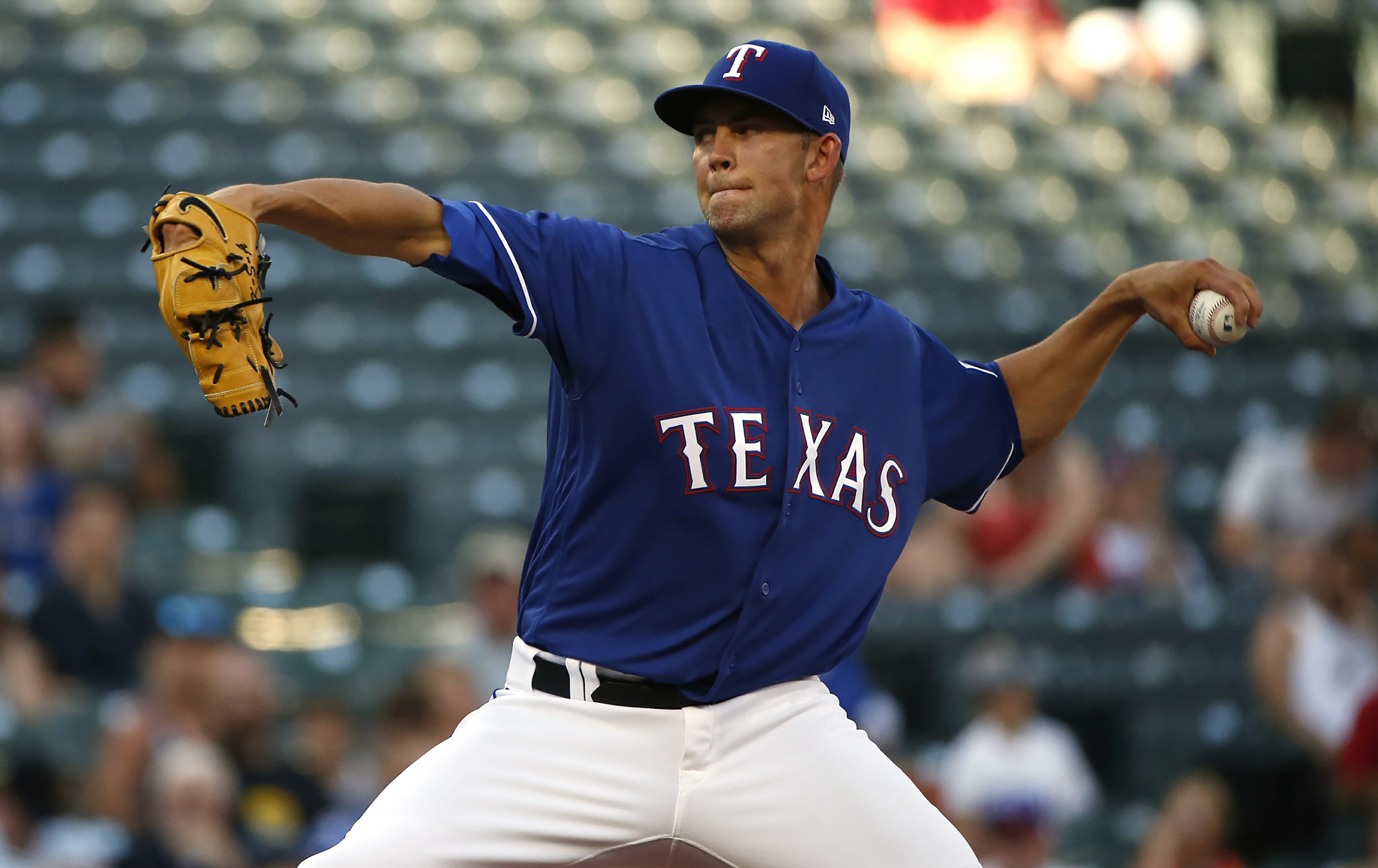 Hosmer ends Mike Minor's perfect game bid in 7th | AP News